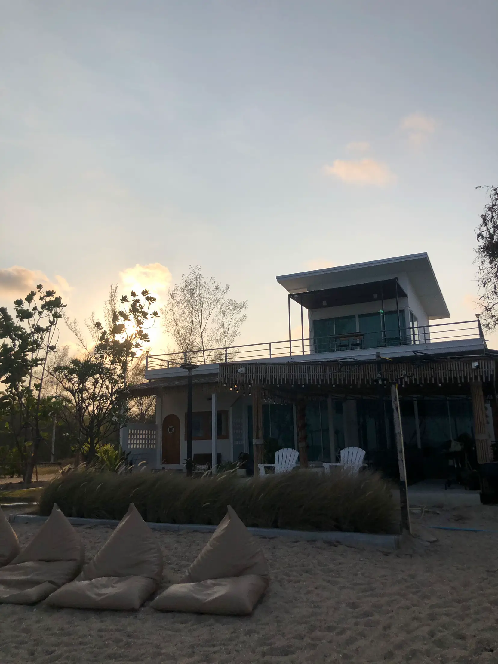 ที่พักหัวหิน-ปราณ จ.ประจวบคีรีขันธ์🌊 | แกลเลอรีที่โพสต์โดย Thiti | Lemon8