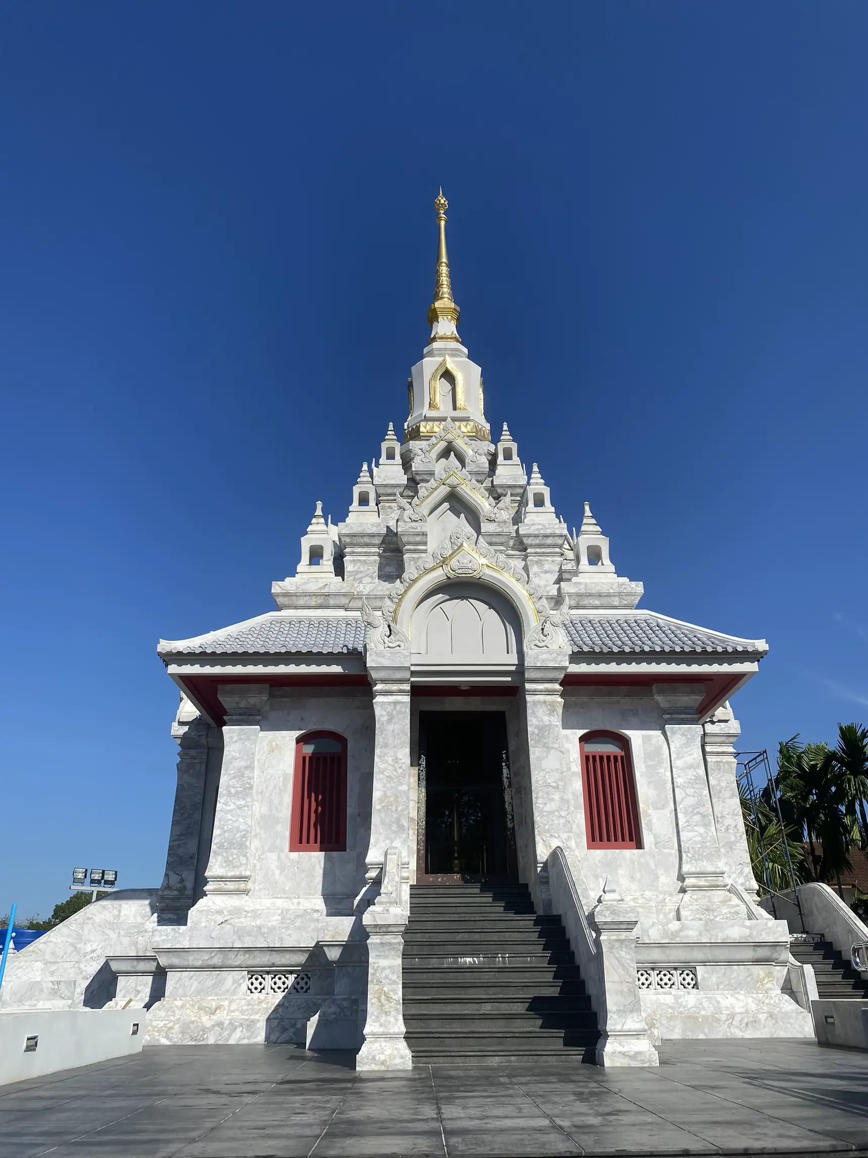 ไหว้ศาลหลักเมือง เมืองใหม่ภูเก็ต | แกลเลอรีที่โพสต์โดย peem | Lemon8