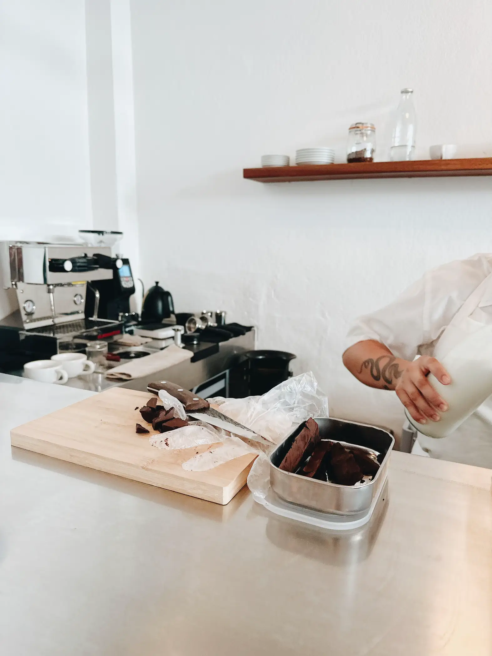 LOGAN CAFE: คาเฟ่เปิดใหม่ในนครศรีฯ ที่คุณต้องไม่พลาด