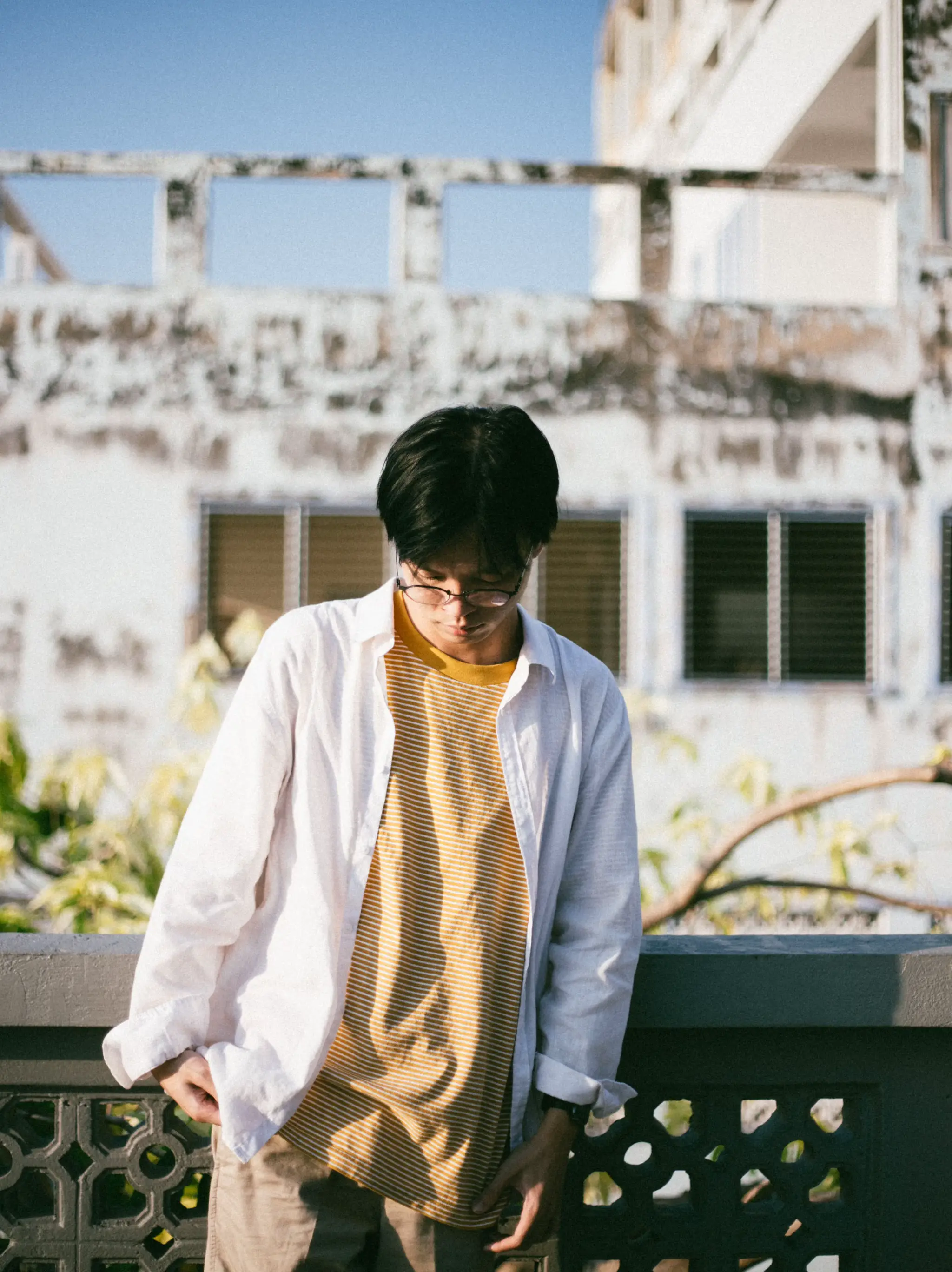 แมตช์ชุดชิลๆแต่งง่ายๆ ถ่ายรูปปัง 📸 | แกลเลอรีที่โพสต์โดย Chakk | Lemon8