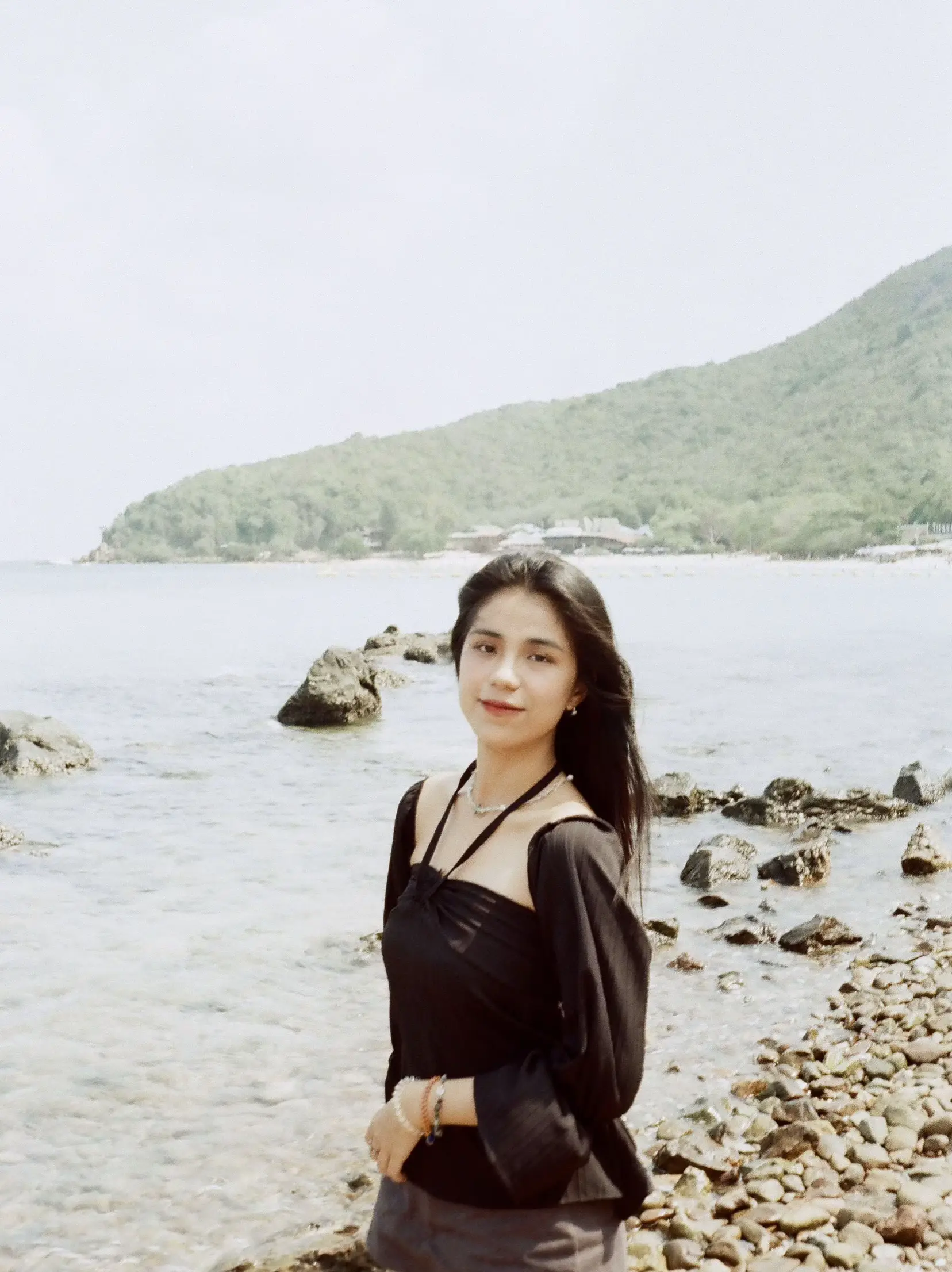 Film with beach vibe — Konica EE-matic 🏝📸 | แกลเลอรีที่โพสต์โดย mantra.mon | Lemon8