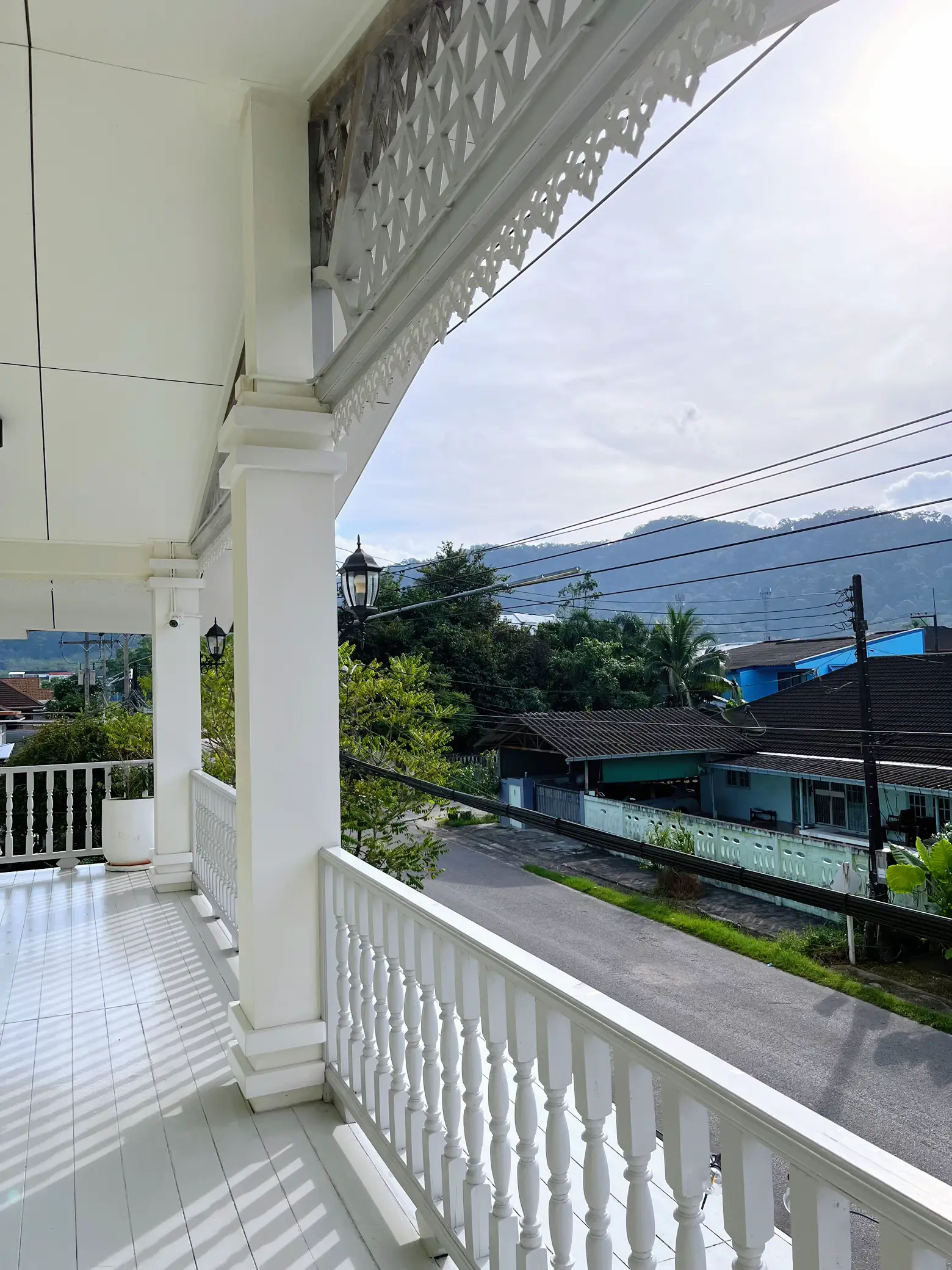 Zane balcony house | แกลเลอรีที่โพสต์โดย Kate.yasida | Lemon8