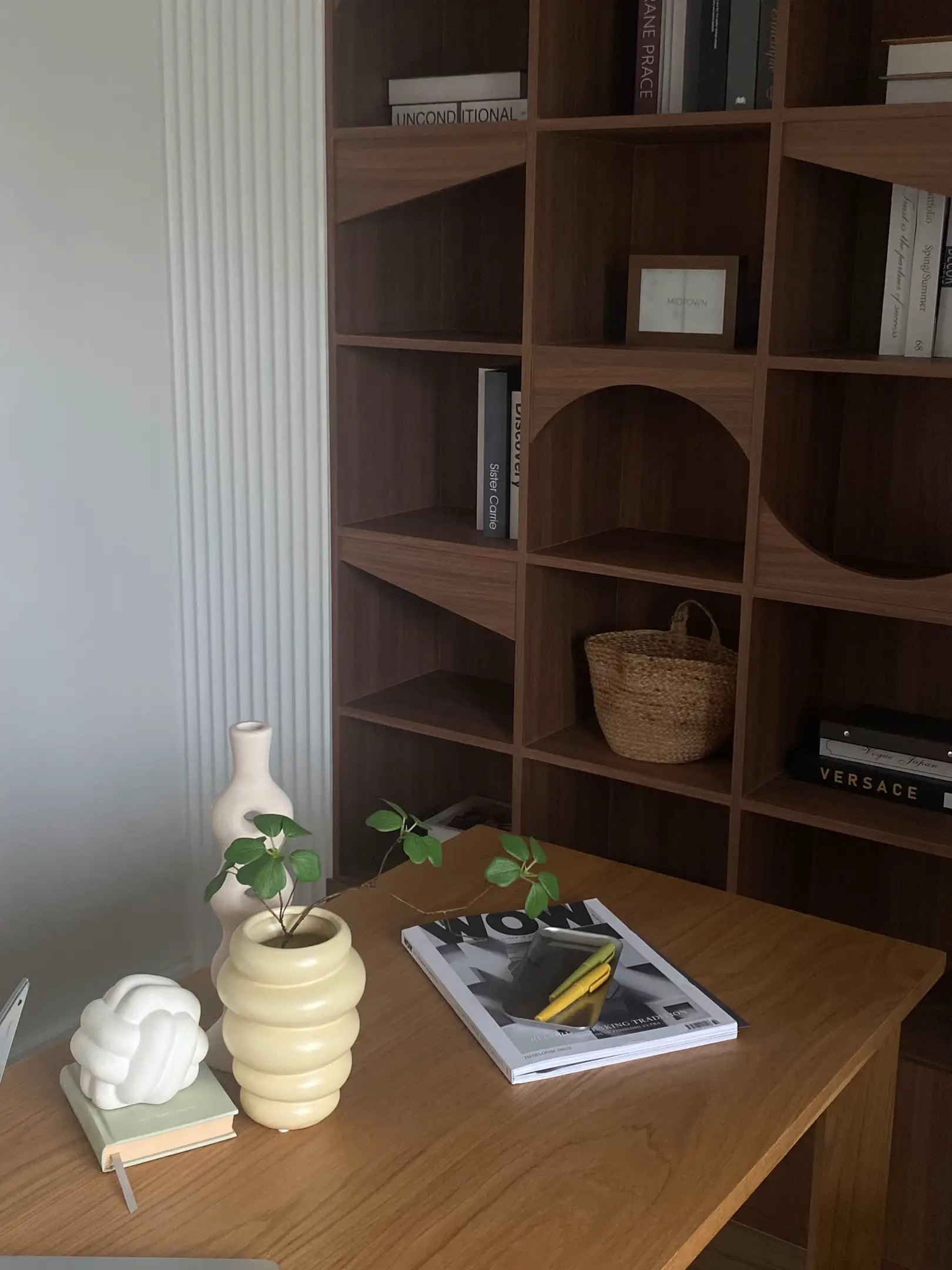 Home Tour | Mini Home Office👩🏻‍💻 | Gallery posted by Ajareeaui | Lemon8