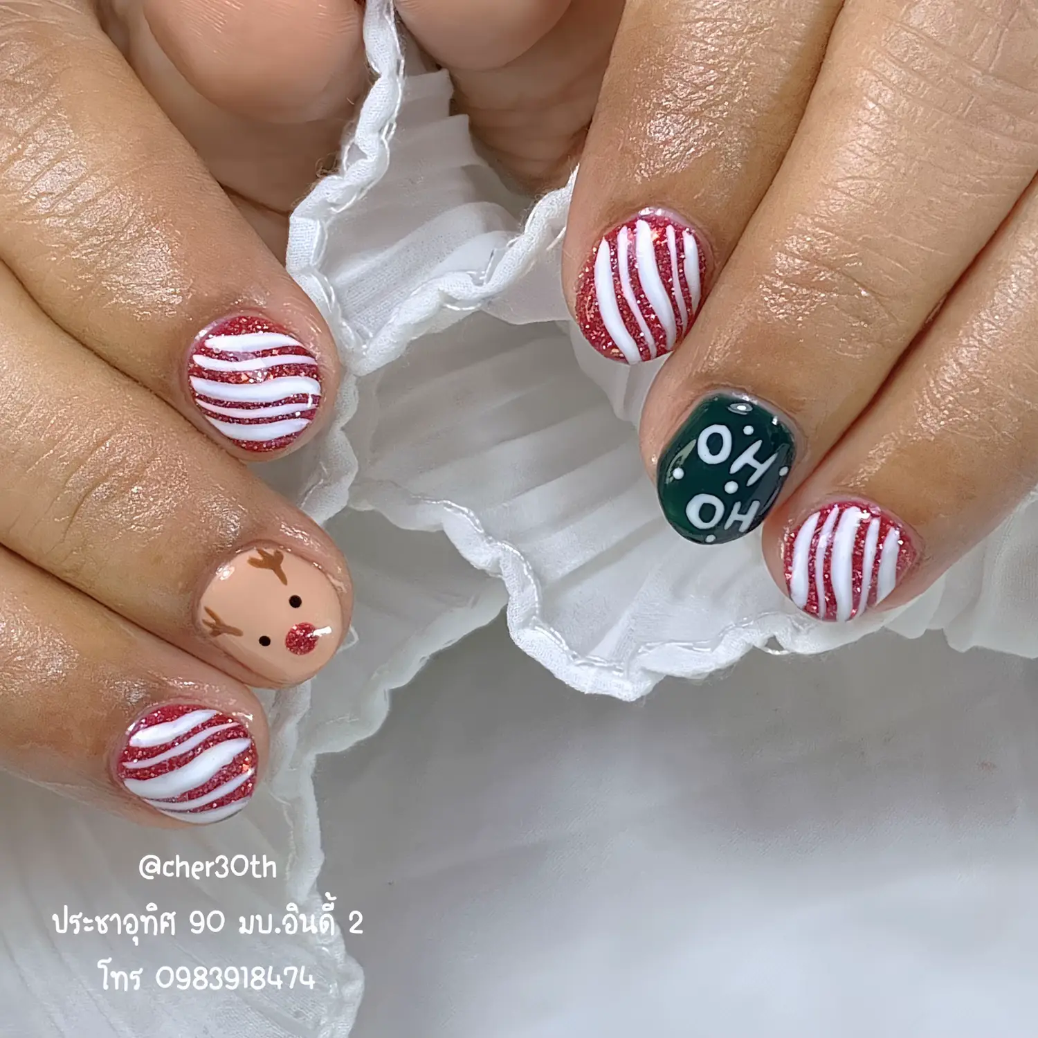 Nail idea ต้อนรับคริสต์มาส 🎅🏻🎄 | แกลเลอรีที่โพสต์โดย เฌอ30th | Lemon8