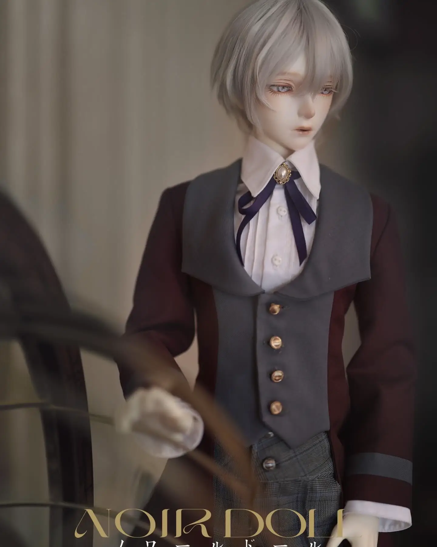 NOIRDOLL A handsome young doll based on a drawing of a cartoonist ...