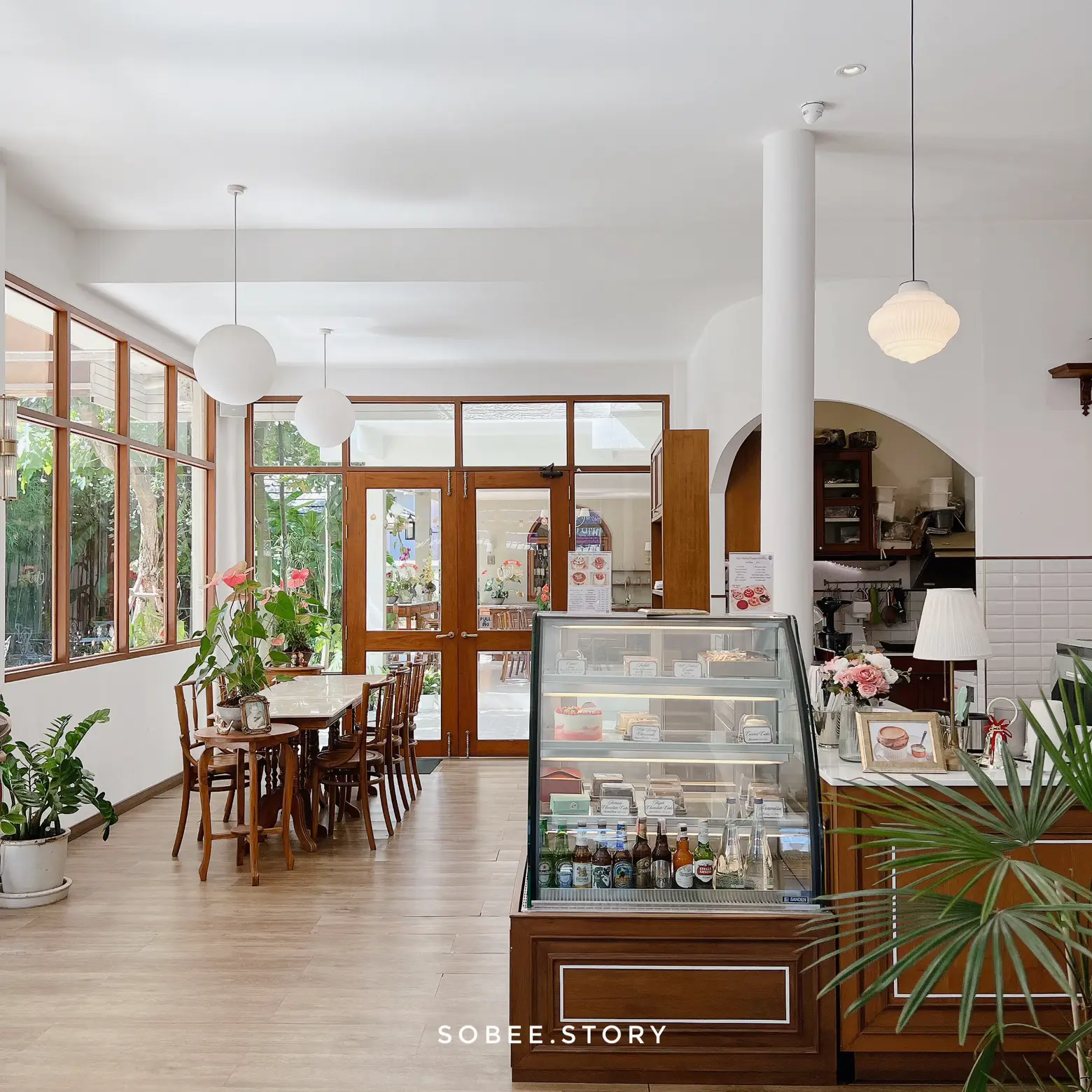 พาไปกิน Bunch ที่เชียงรายกันค่า 🍳🥓🥗 | แกลเลอรีที่โพสต์โดย Sobee.story | Lemon8