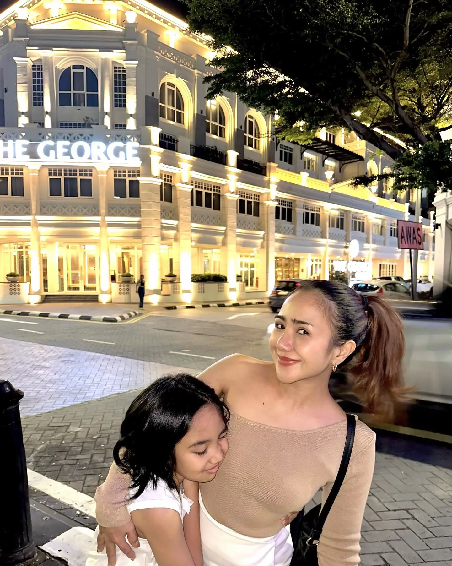 เที่ยวปีนัง ต้องถ่ายรูปเช็คอินหน้าตึก The George | แกลเลอรีที่โพสต์โดย chishera.b | Lemon8