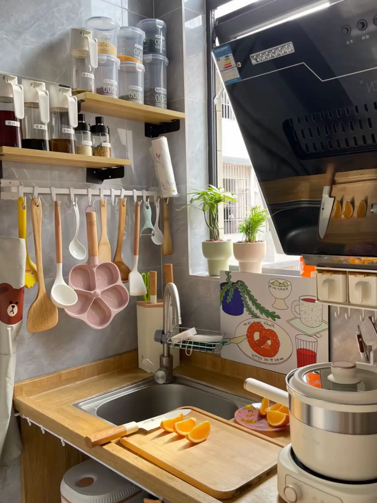 Xem lại quá trình cải tạo căn bếp nhỏ cùng tớ nha | Bộ sưu tập do 𝘿𝙞𝙣𝙤 ☾ đăng | Lemon8