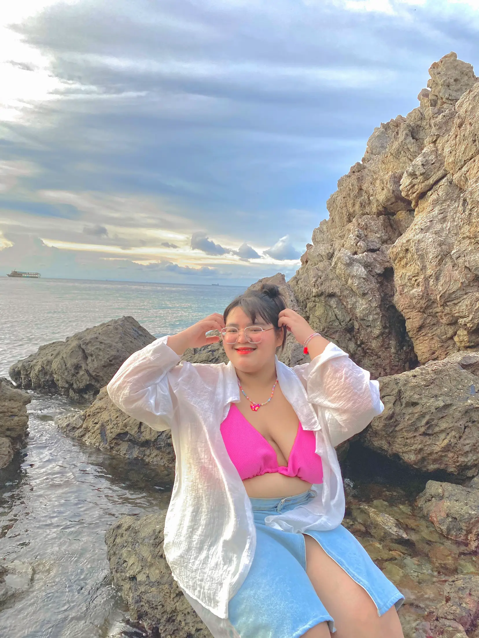 🏝 ทะเล ฉบับสาวอวบ อ้วน | แกลเลอรีที่โพสต์โดย Sofia | Lemon8