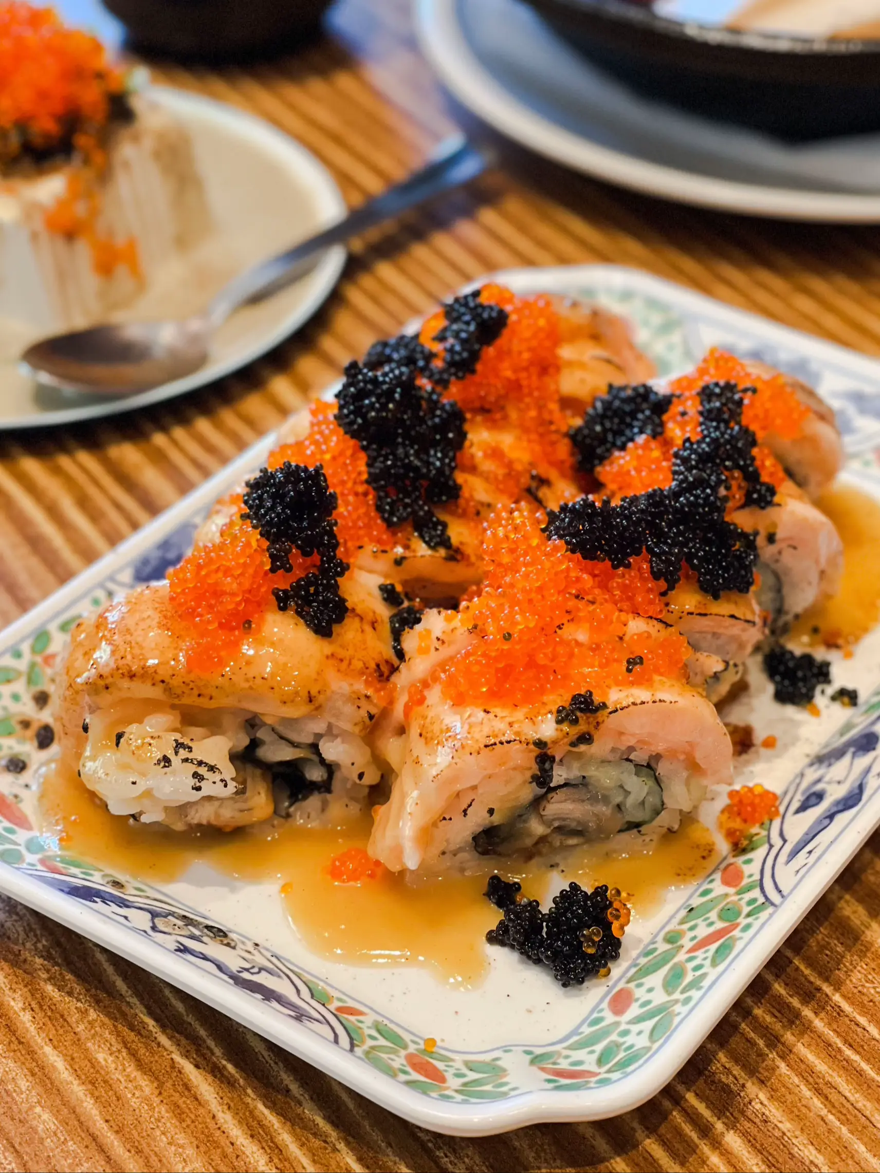 Kai Kai Sushi & Grill: Concept by Yamashita Teppei | Gallery posted by ...