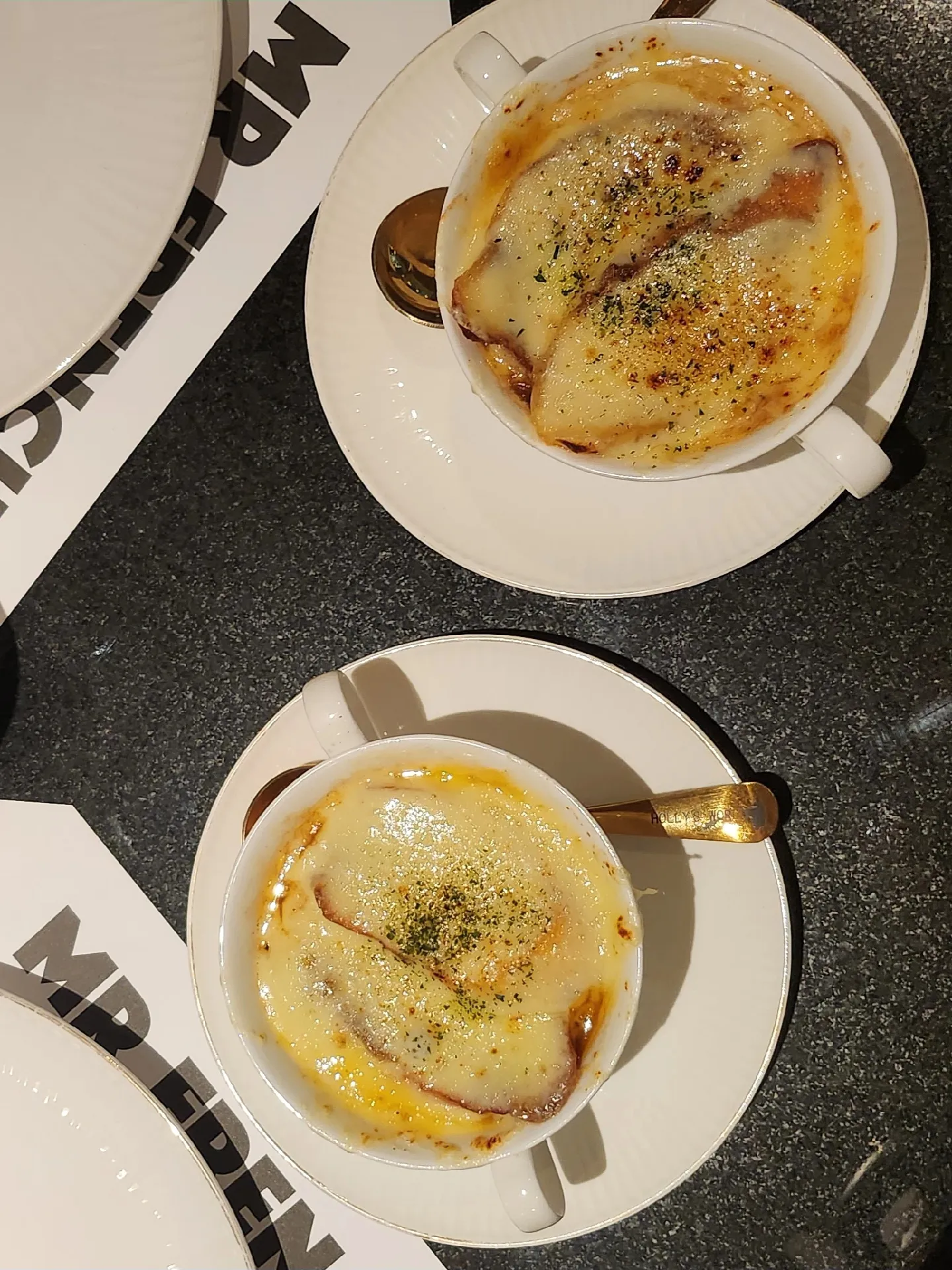 With Mr. Fav at Mr. French🍷 วันพิเศษกับคนพิเศษ | แกลเลอรีที่โพสต์โดย ...