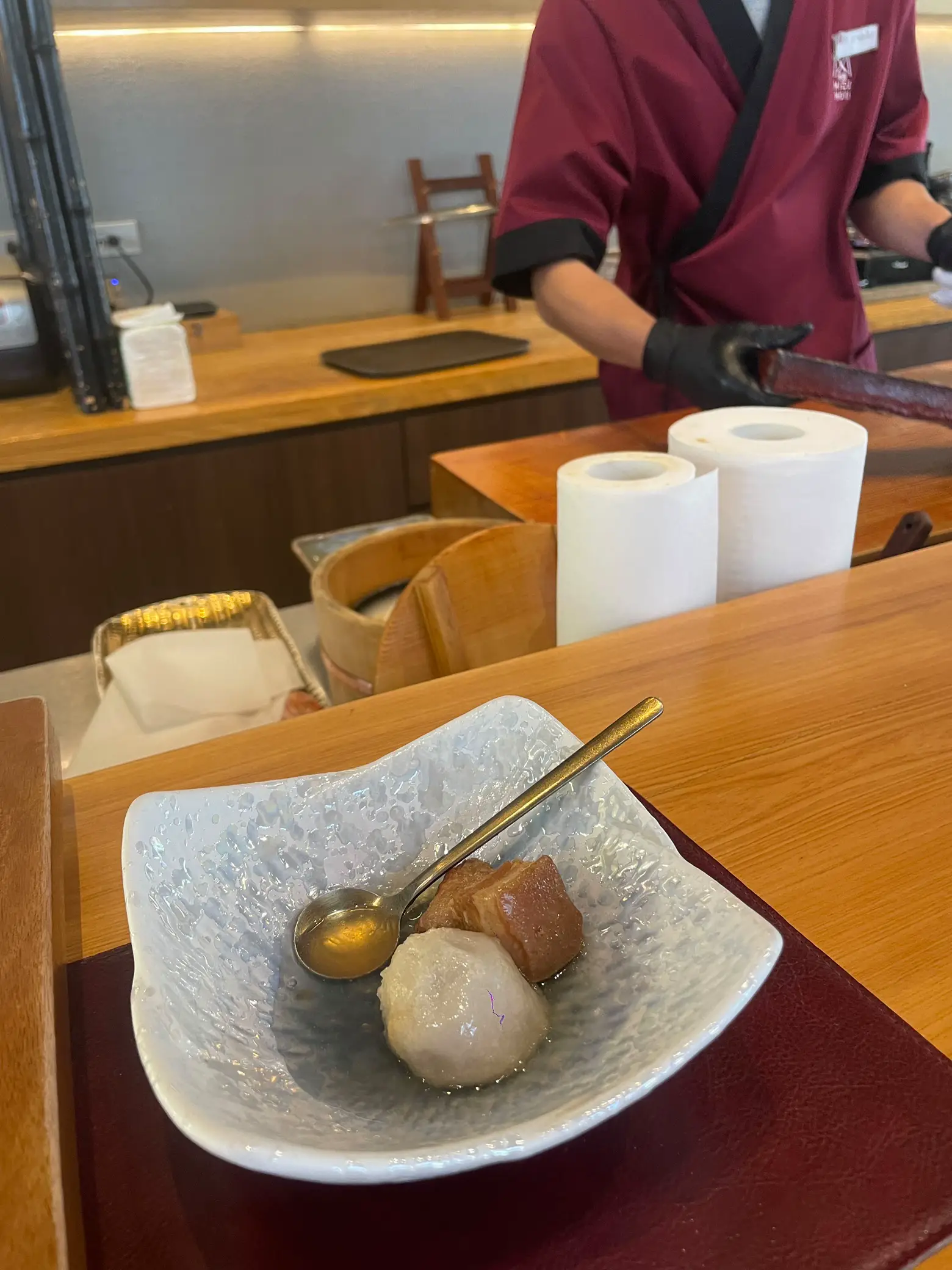 เดี๋ยวนี้omakase ถูกๆมีเยอะ เเต่ร้านนี้ทำได้เกินราคามาก! (13คำ)🍣 | แกลเลอรีที่โพสต์โดย phployy ...