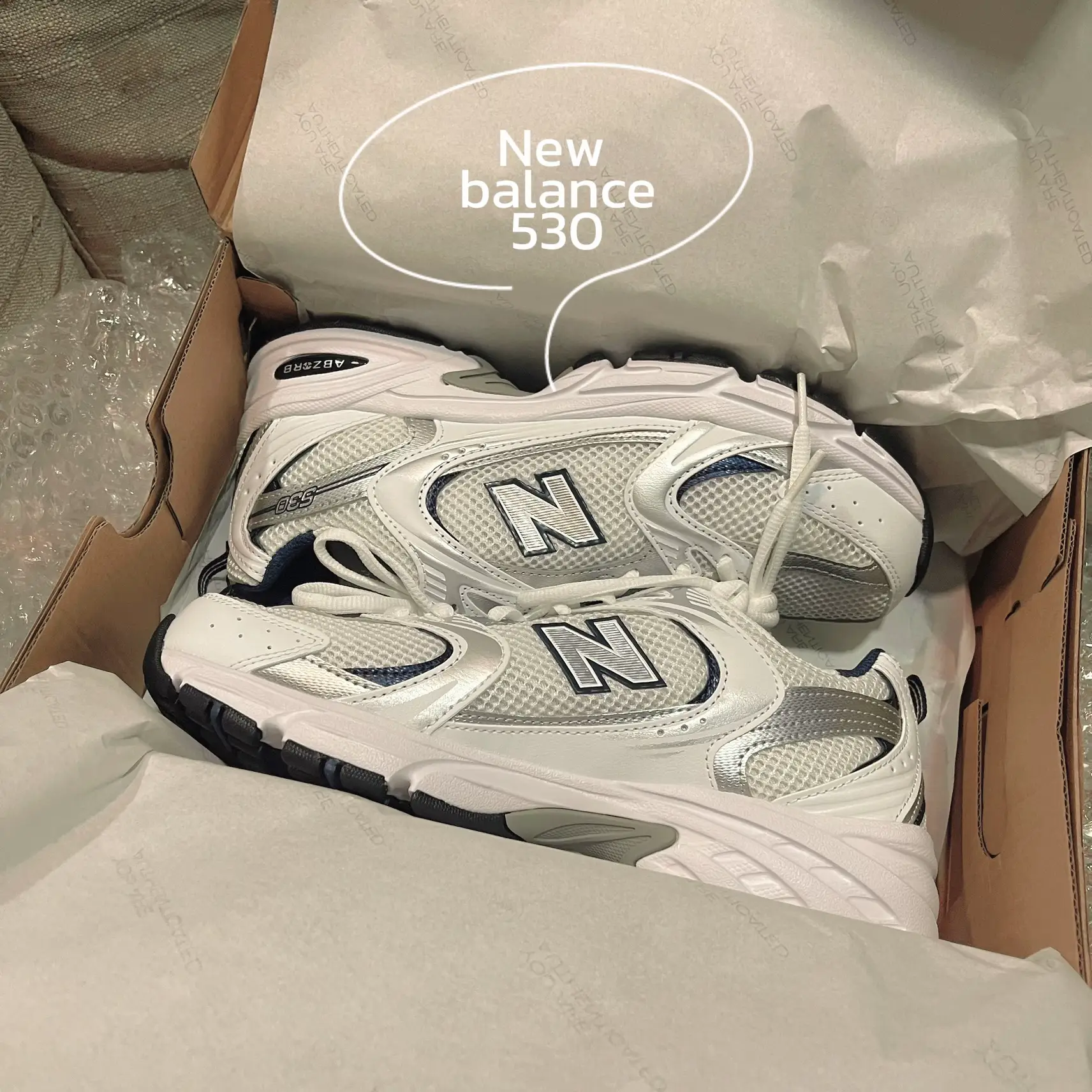 NB 530 แท้ หรือ ปลอม ดูยังไง??? | แกลเลอรีที่โพสต์โดย kikjida | Lemon8