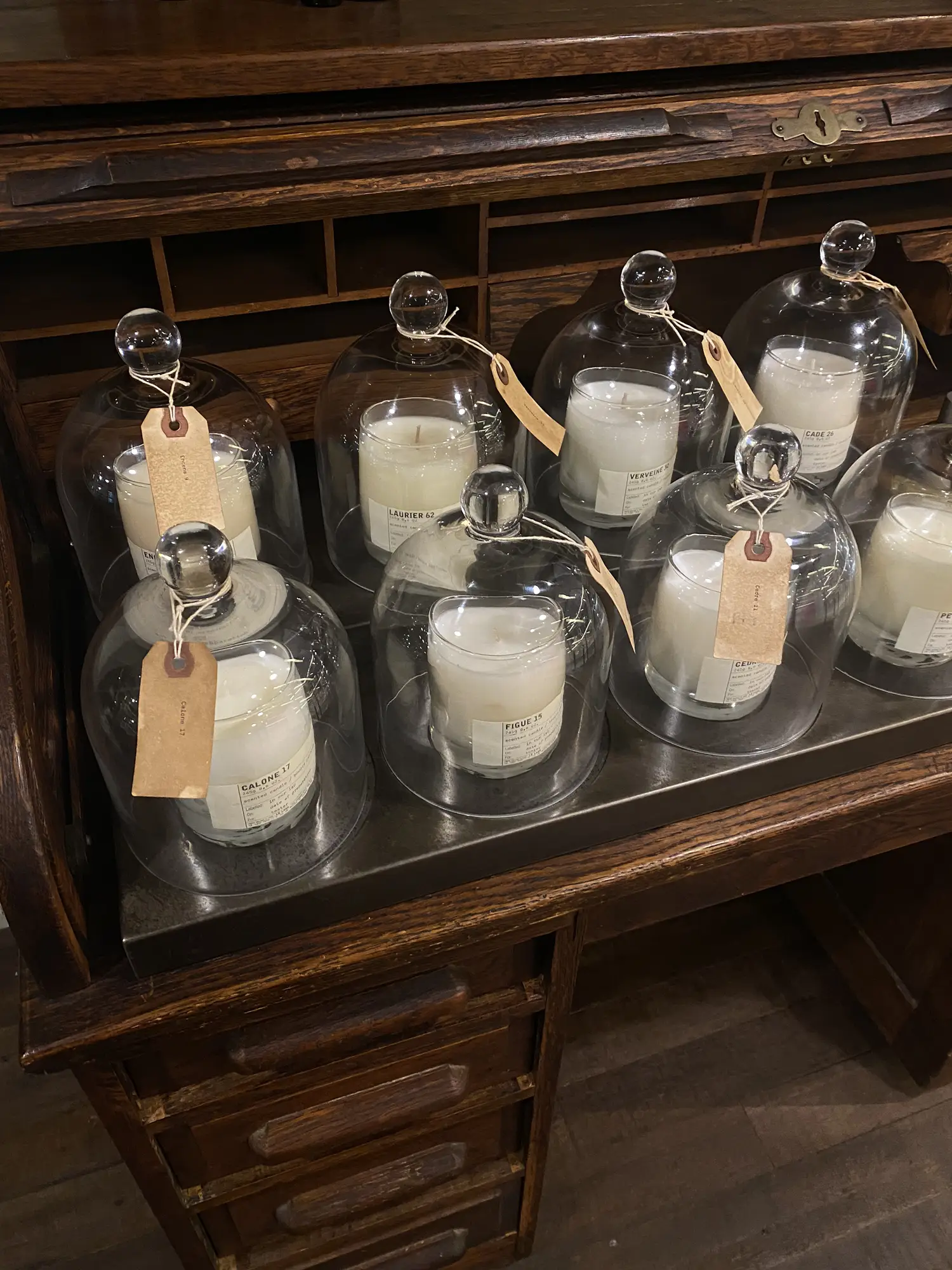 Le labo น้ำหอมกลิ่นยูนีคค🤏🏻💐 | แกลเลอรีที่โพสต์โดย ⠀pattheemild | Lemon8