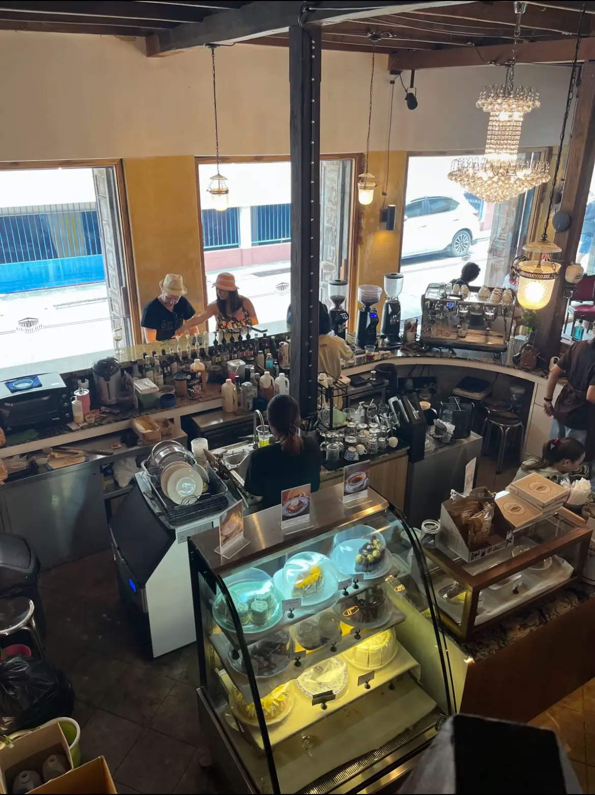 คาเฟ่ วินเทจ เมืองเก่า | แกลเลอรีที่โพสต์โดย Po club | Lemon8