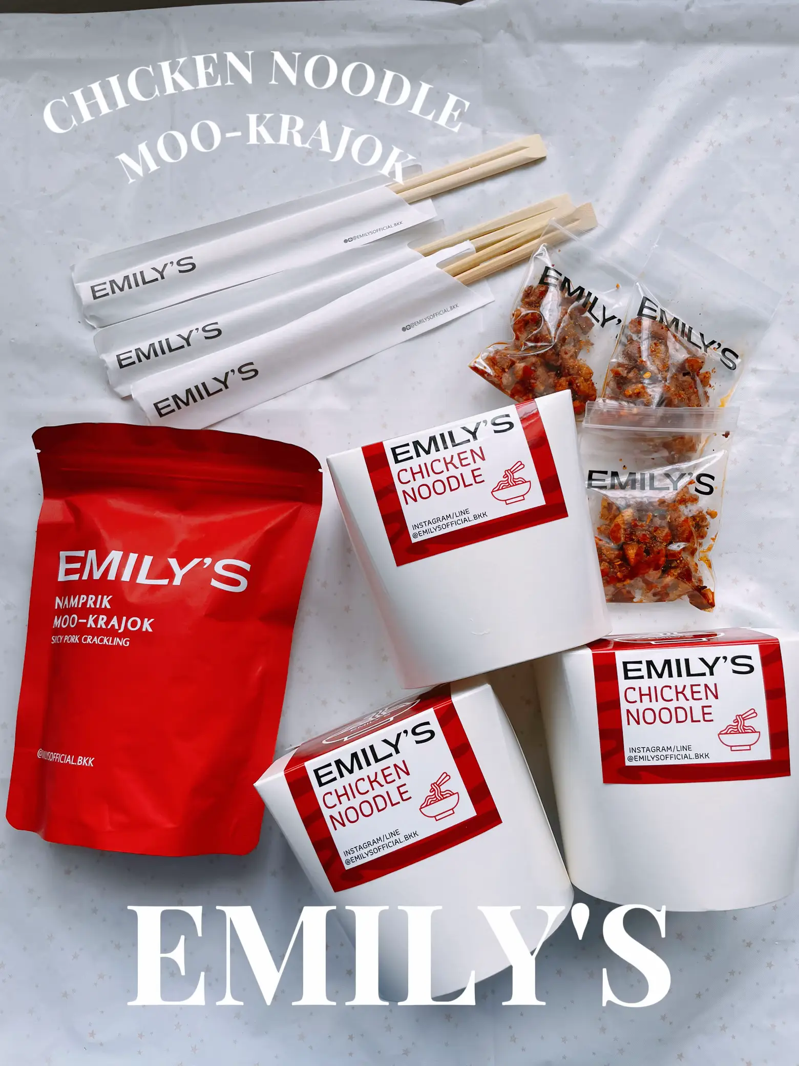 ครั้งแรกกับการลองเส้นหมี่ไก่ฉีก Emily ที่โด่งดัง ราคา 125 บาท | แกลเลอ ...
