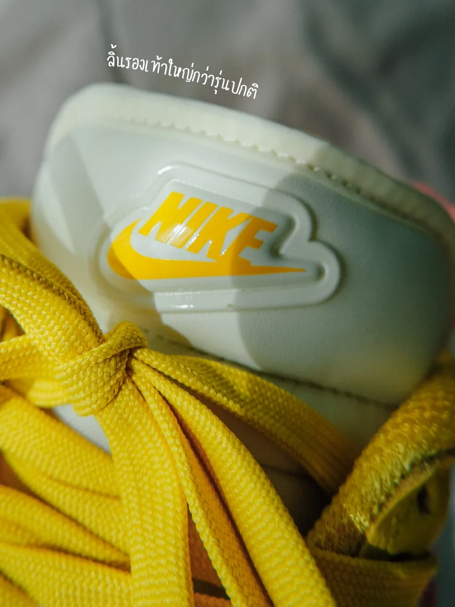 👟 Unbox : Nike Dunk Low Twist 'VIVIZ SULFUR' | แกลเลอรีที่โพสต์โดย Slisa Sri | Lemon8