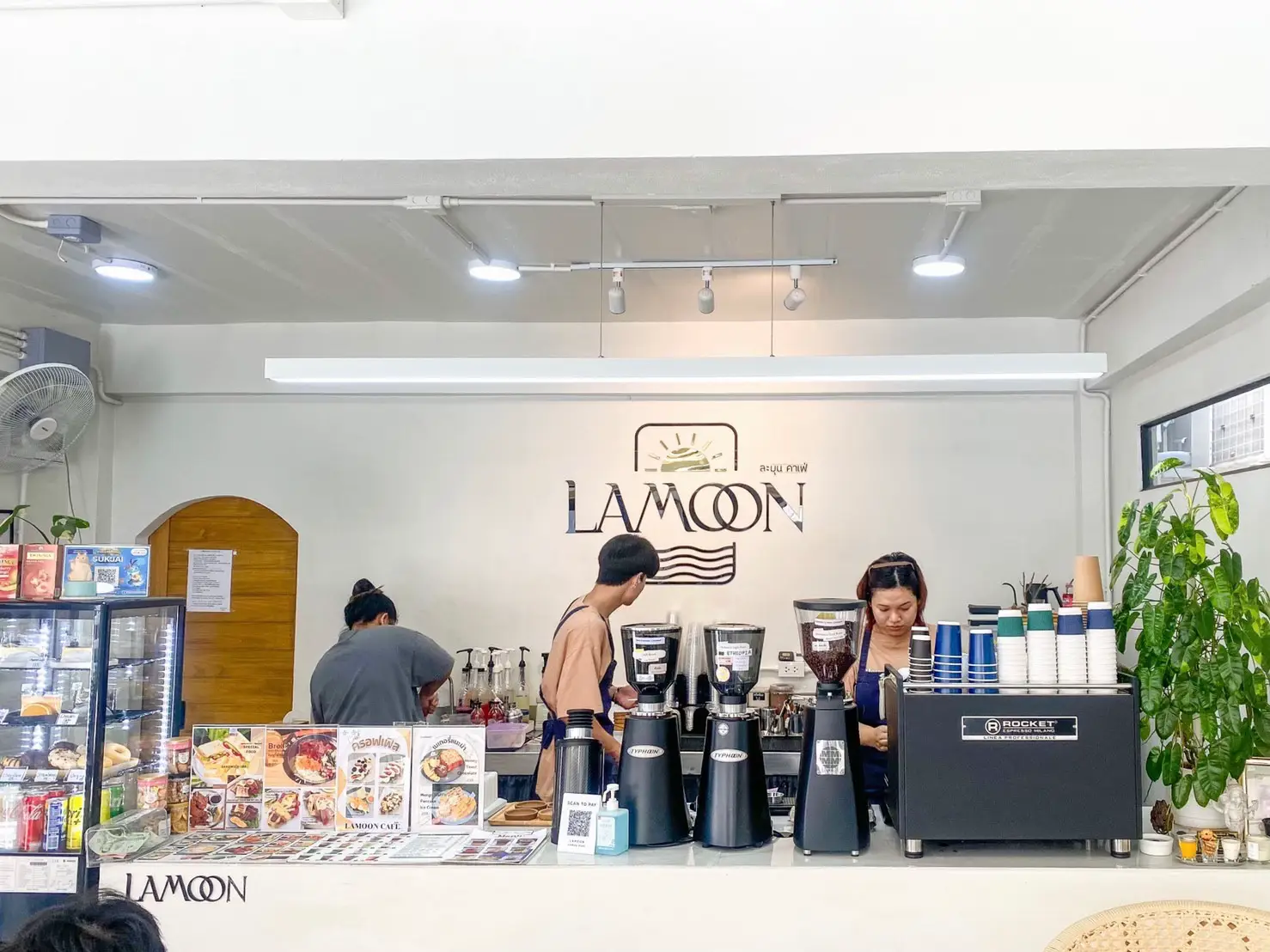 รีวิวคาเฟ่เกาะเสม็ด : LAMOON CAFE • ละมุนคาเฟ่ เกาะเสม็ด | แกลเลอรีที่โพสต์โดย อิหมีหนีเที่ยว🧸 ...