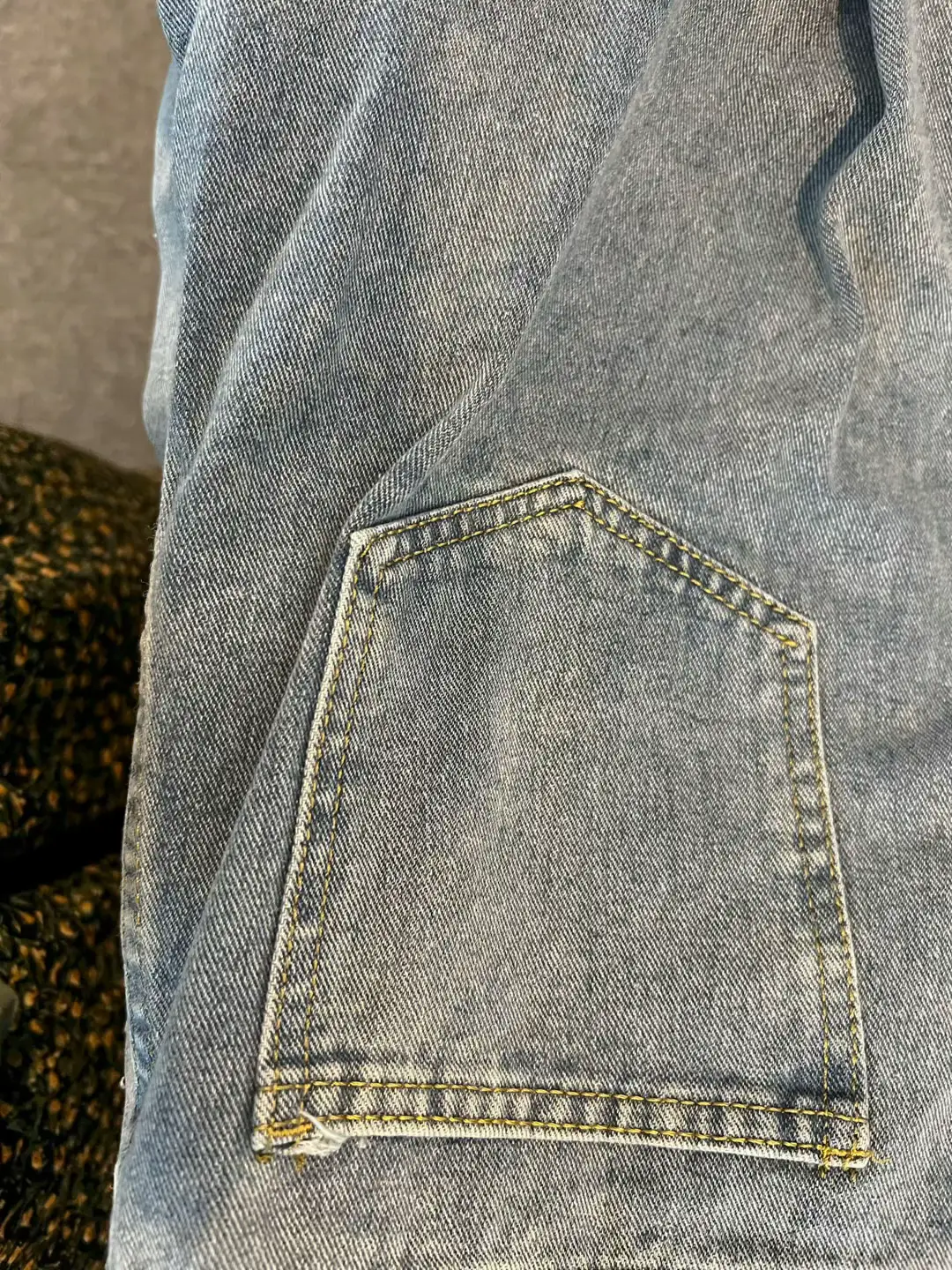 Diy jeans to skrit 😍 | Video diterbitkan oleh INAANDYAIMAN🌺 ️ | Lemon8