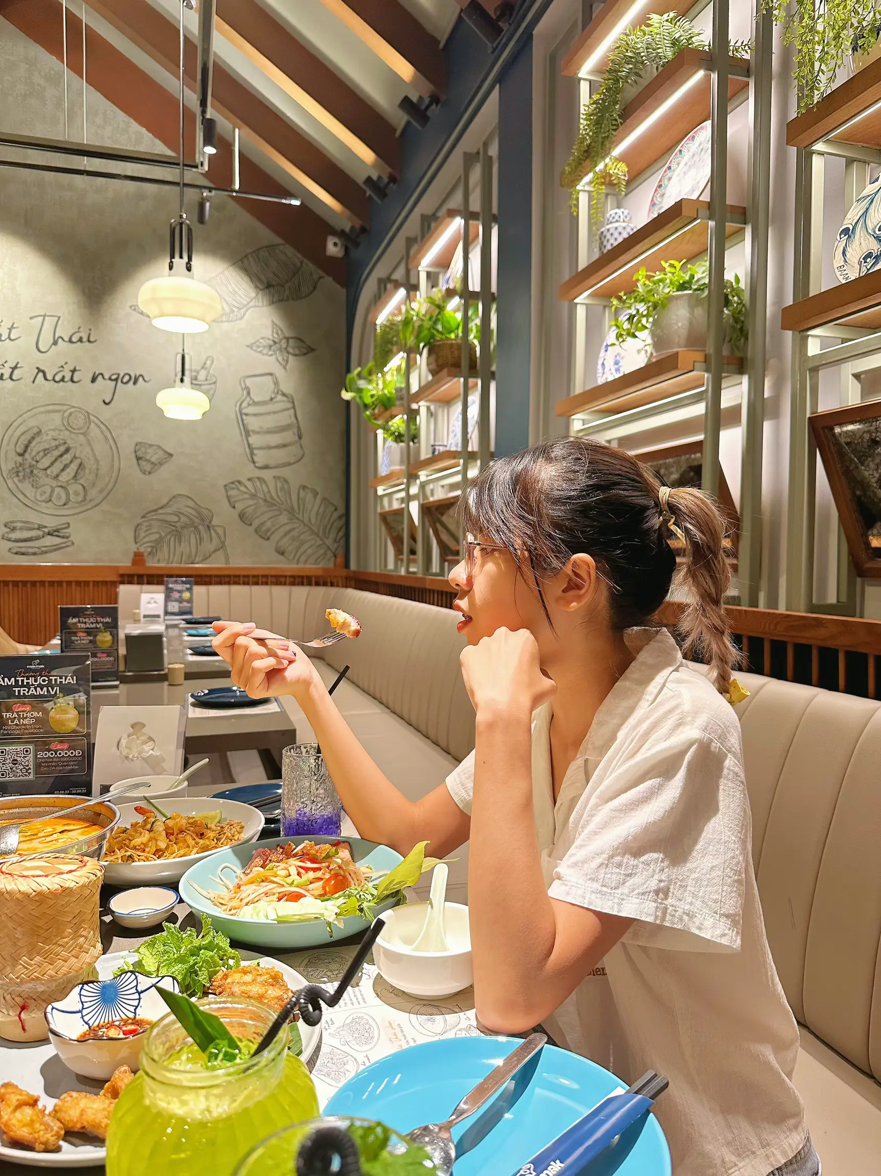 Trải nghiệm quán Thái - Mak Mak Thai Kitchen | Bộ sưu tập do Mymole ăn ...