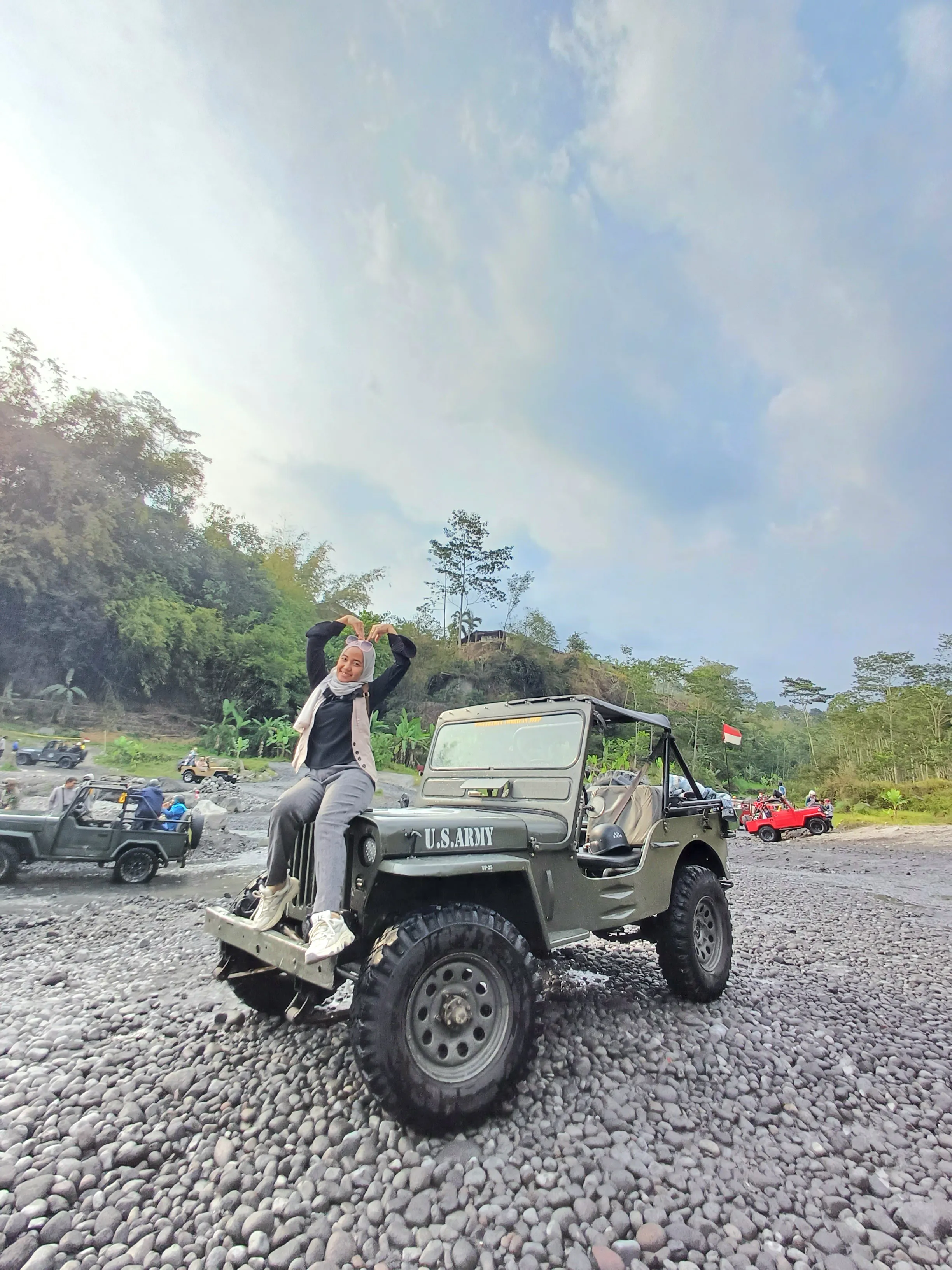 Style On Jeep | Galeri diposting oleh Mak Amoy | Lemon8