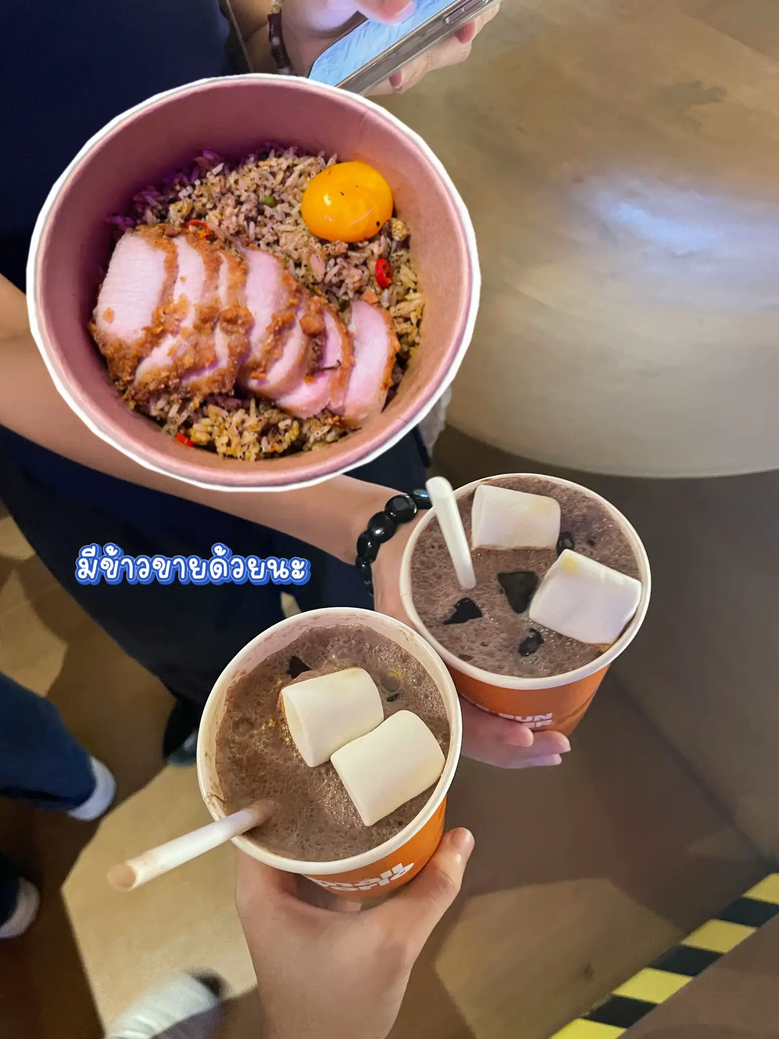 such a small world | แกลเลอรีที่โพสต์โดย punch | Lemon8