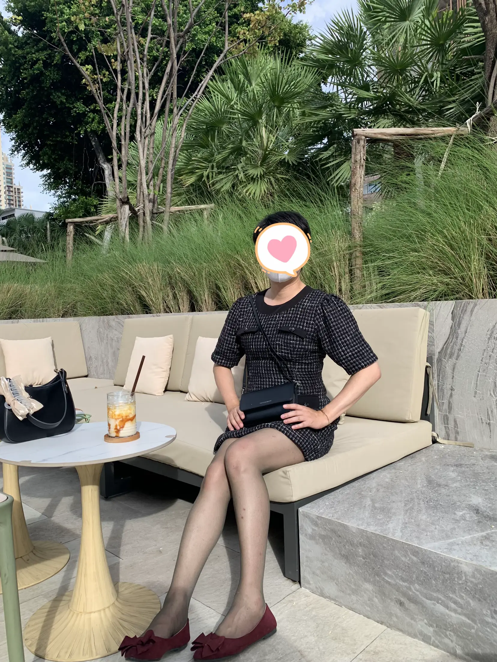 Dress up a woman to come to the cafe with a girl | Gallery posted by CD Sweet | Lemon8