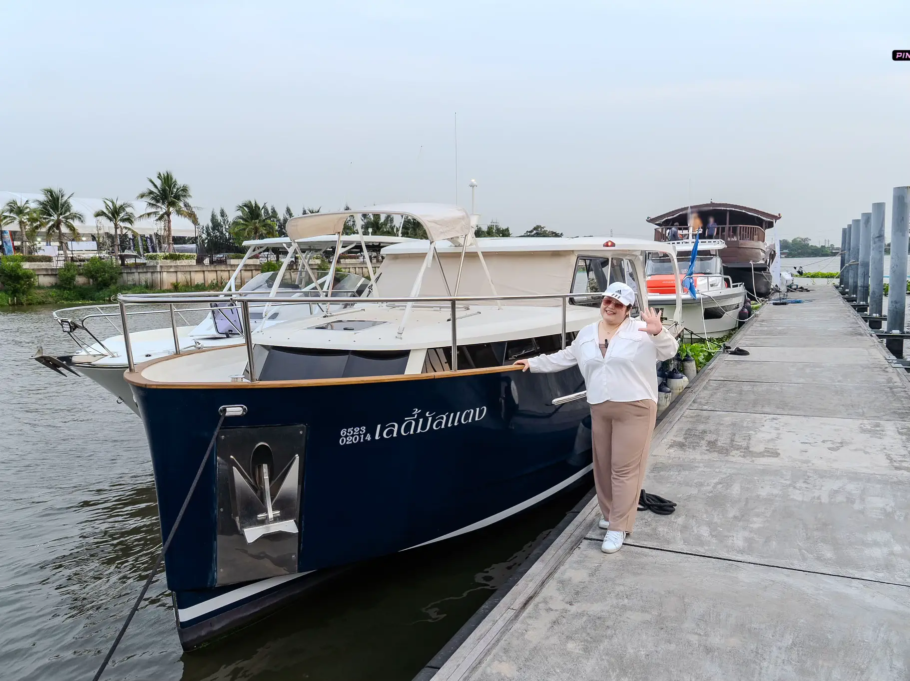 รีวิว Riverdale Marina Inspired Boat Fair ครั้งที่ 2 | แกลเลอรีที่โพสต์โดย PinkMaii | Lemon8