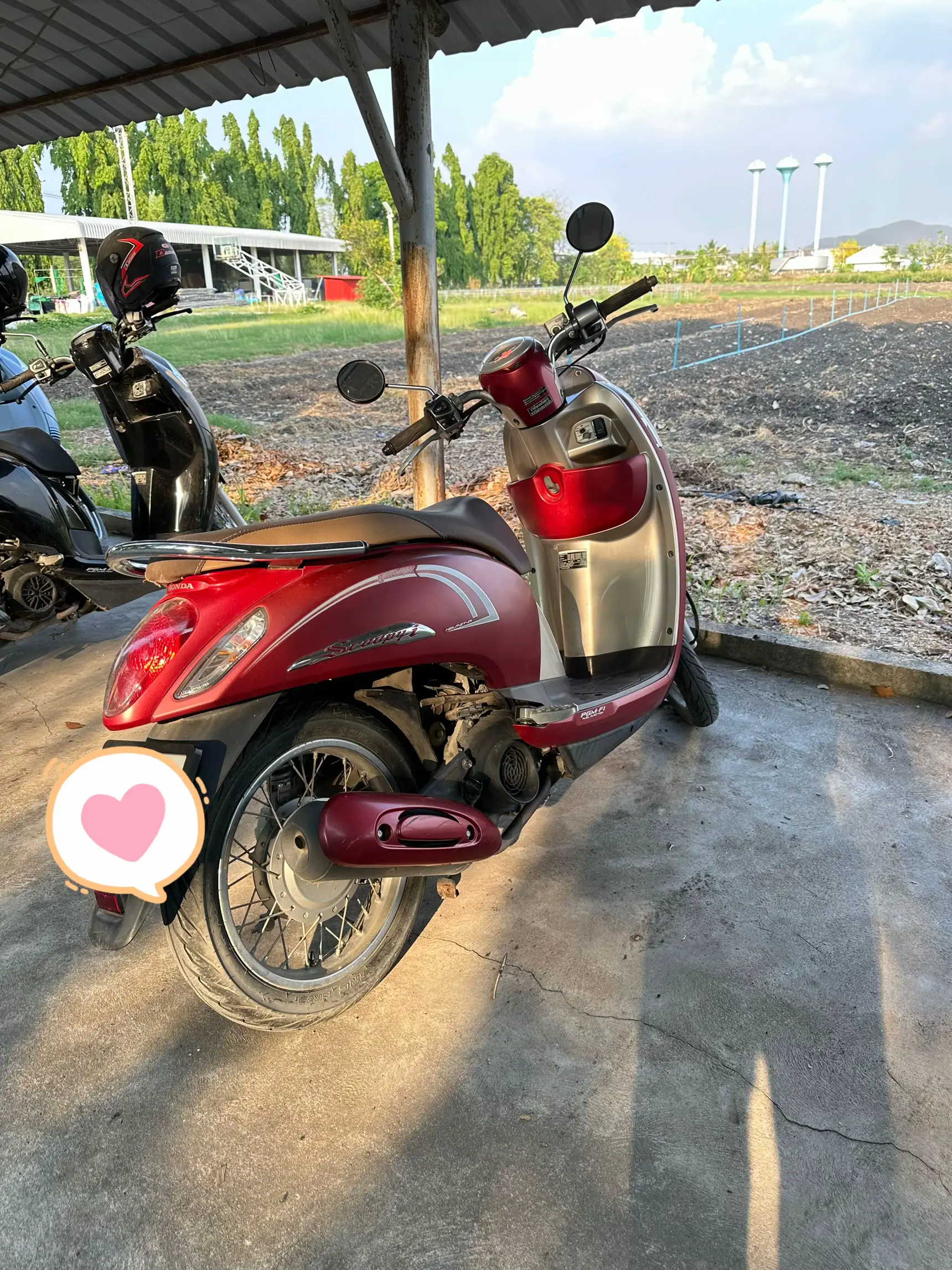 แนะนำน้ำยาขัดสีรถหน่อยจ้า 🛵 | แกลเลอรีที่โพสต์โดย WARI | Lemon8