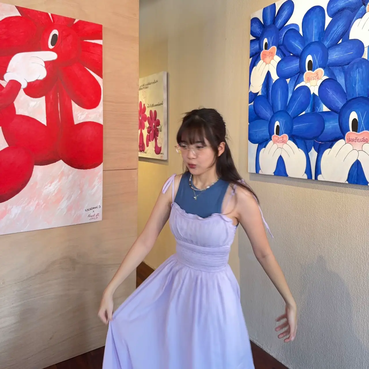 OOTD เดรสตัวนี้สวยจนทำเอาทึ่งสุดๆ | แกลเลอรีที่โพสต์โดย Giggle Spicy | Lemon8