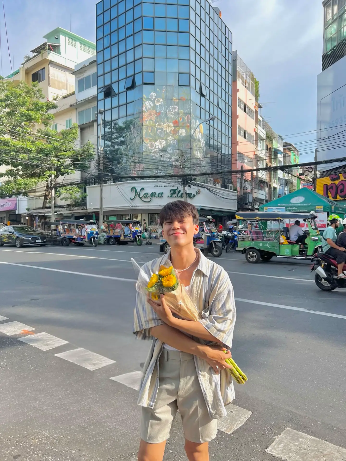 ปากคลองตลาด | แกลเลอรีที่โพสต์โดย Nine C. | Lemon8