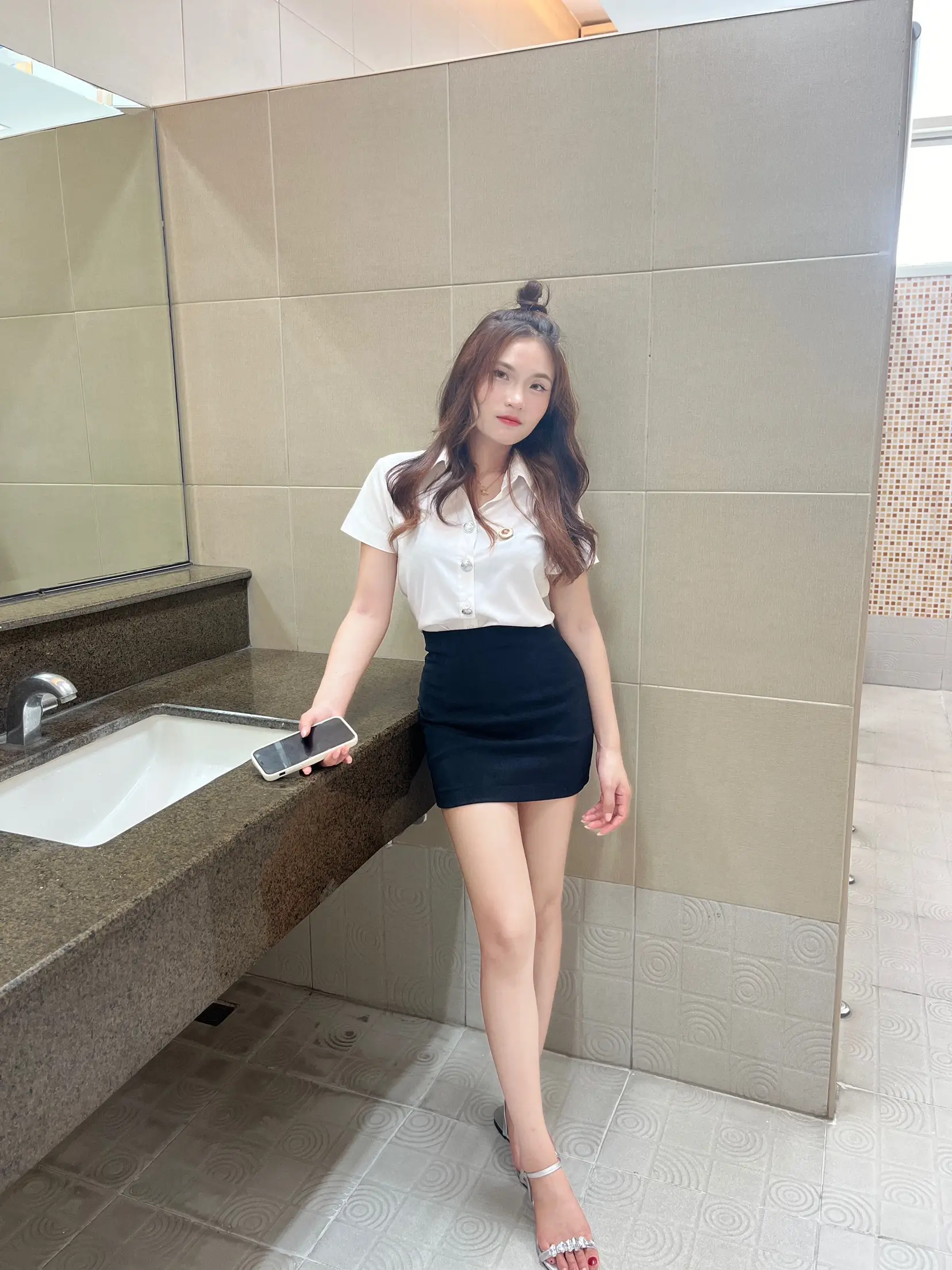 How to แต่งตัวไปมหาลัยสาว ส่วนสูง155 | แกลเลอรีที่โพสต์โดย Pimploy | Lemon8