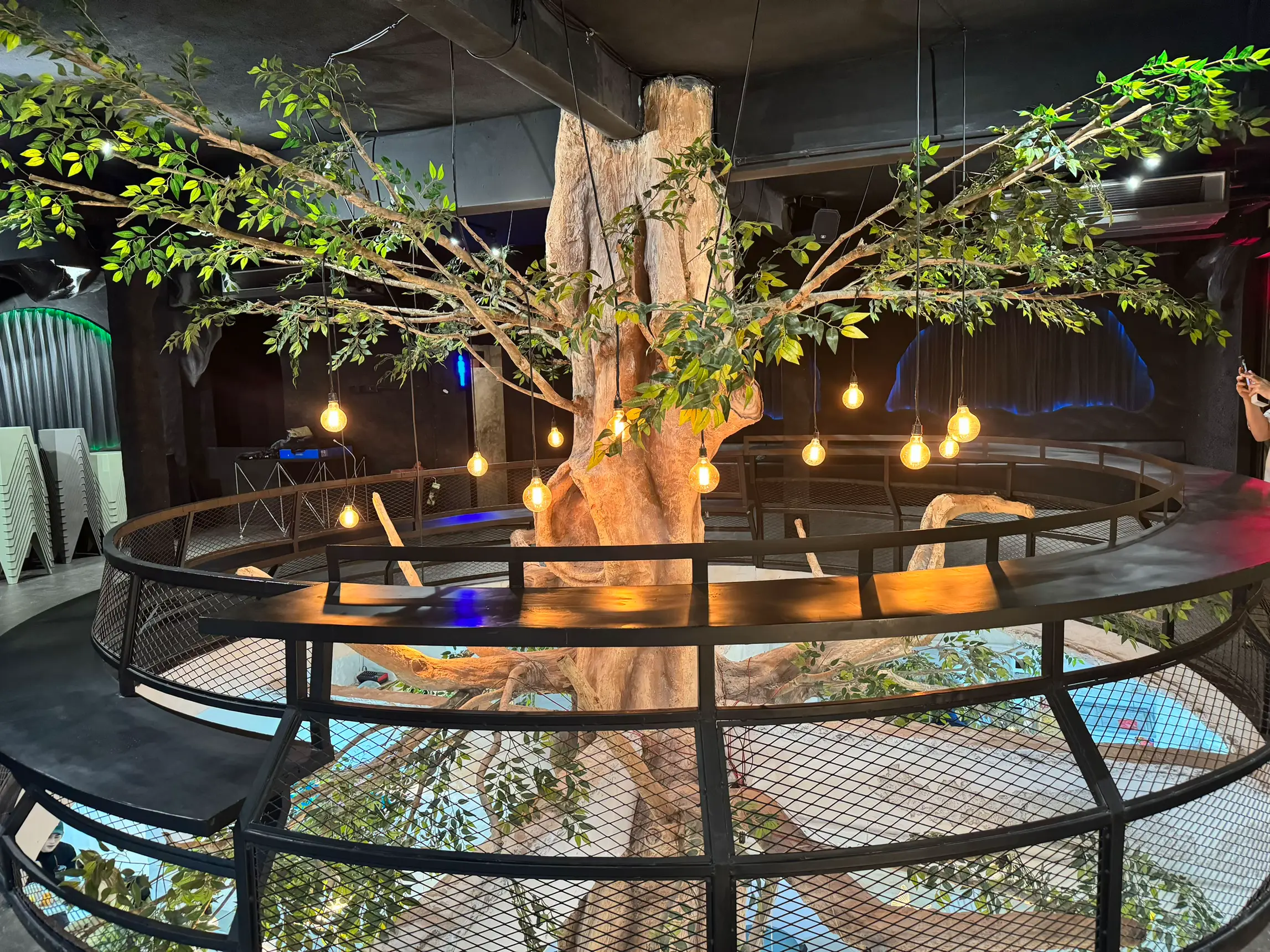 Meekhun Dessert Cafe คาเฟ่บรรทัดทองเปิดใหม่!! | แกลเลอรีที่โพสต์โดย ลูกหมีพากิน | Lemon8