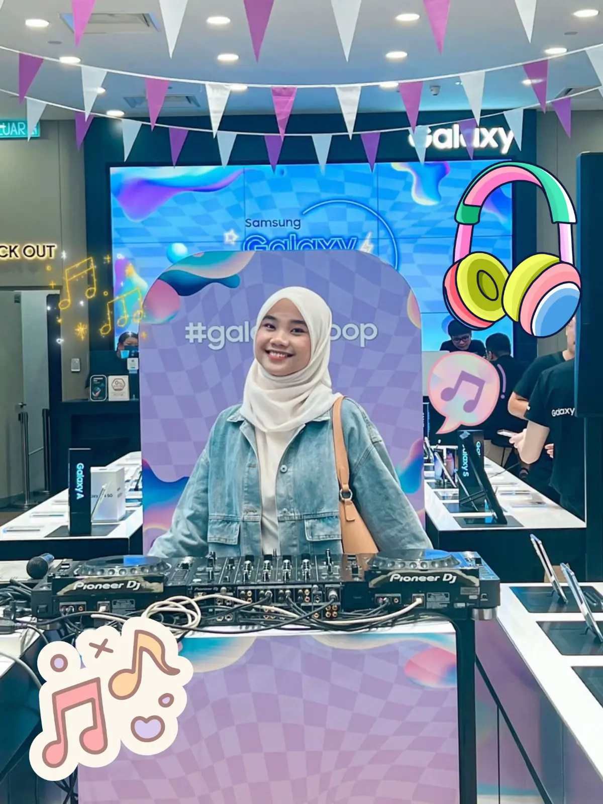 Samsung Galaxy Space | Galeri disiarkan oleh yasmineyusoff | Lemon8