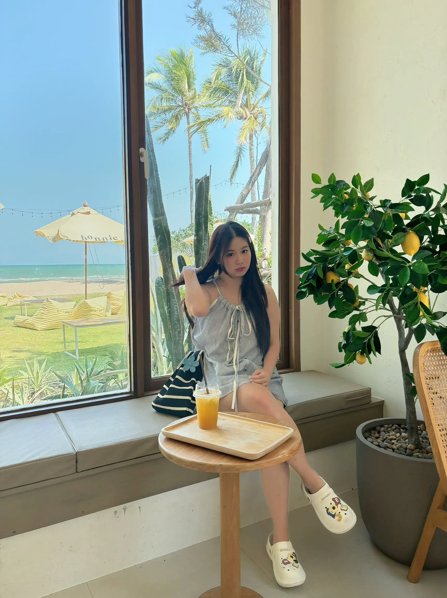 Bonnie on the beach🌼🌊☀️ | แกลเลอรีที่โพสต์โดย แป้งกิหิววว🍅 | Lemon8