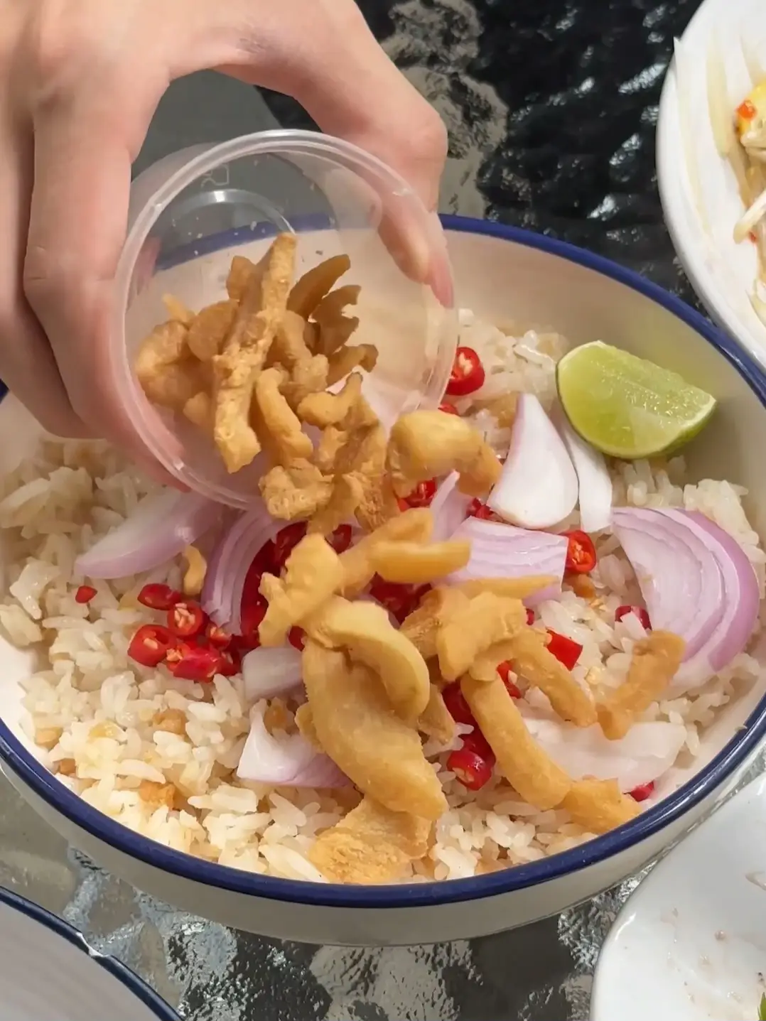 สายกินมาทางนี้! Chin Bo Dang - ชิ้น โบ แดง | วิดีโอที่เผยแพร่โดย Bon ...