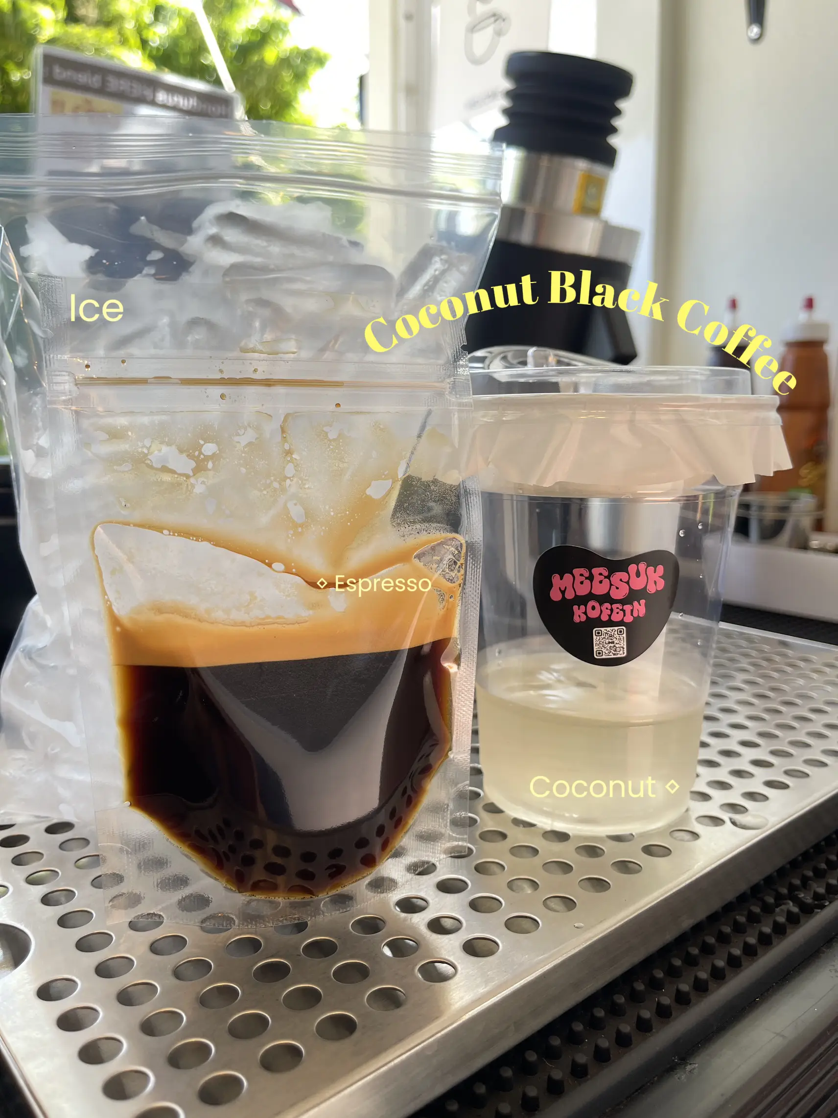 Coconut Black Coffee | แกลเลอรีที่โพสต์โดย MEESUK KOFEIN | Lemon8