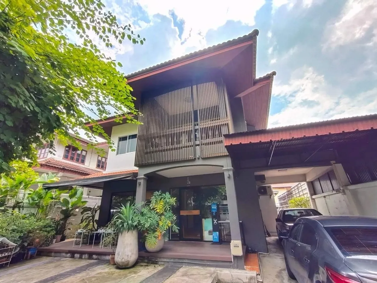 Seven Rabbit Coffee and Tea คาเฟ่ในสวน ย่านสวนหลวง | แกลเลอรีที่โพสต์ ...