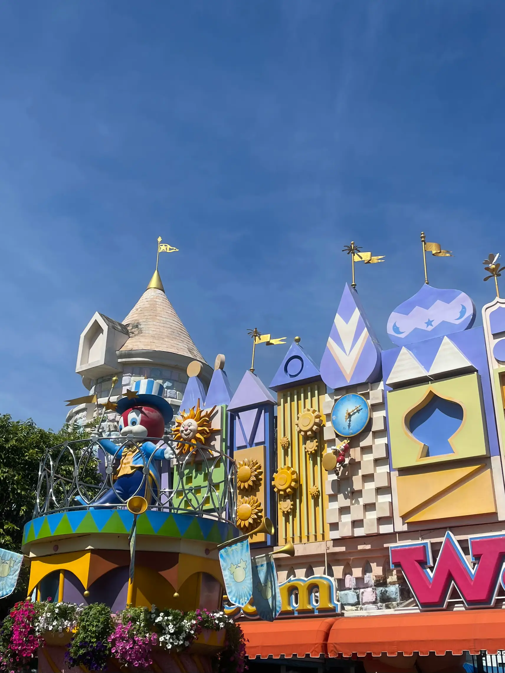 DREAMWORLD | แกลเลอรีที่โพสต์โดย New | Lemon8