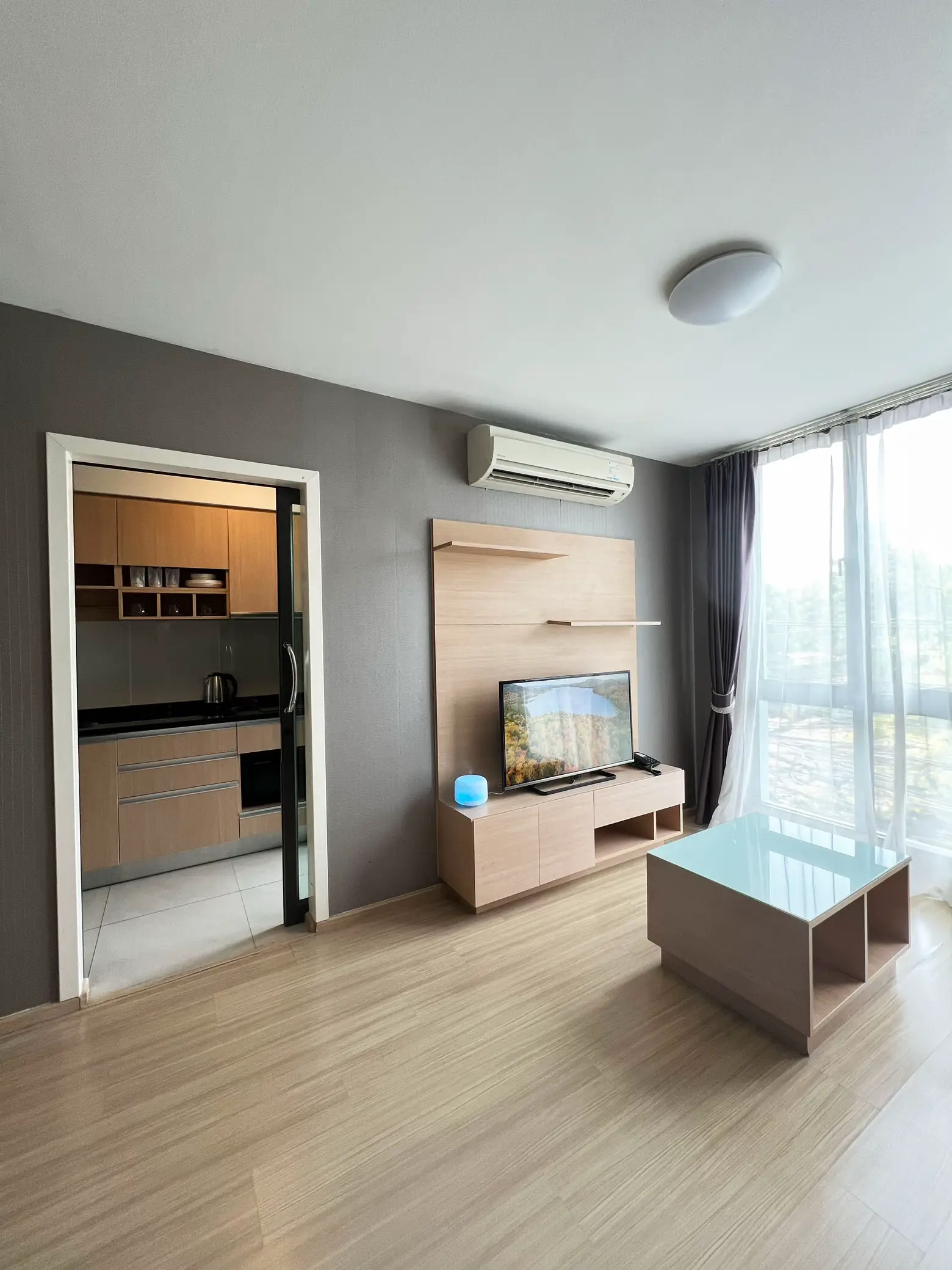 แนะนำที่พักสาย Hang out ย่านสุขุมวิท🥂 | แกลเลอรีที่โพสต์โดย Skyy.Fa | Lemon8