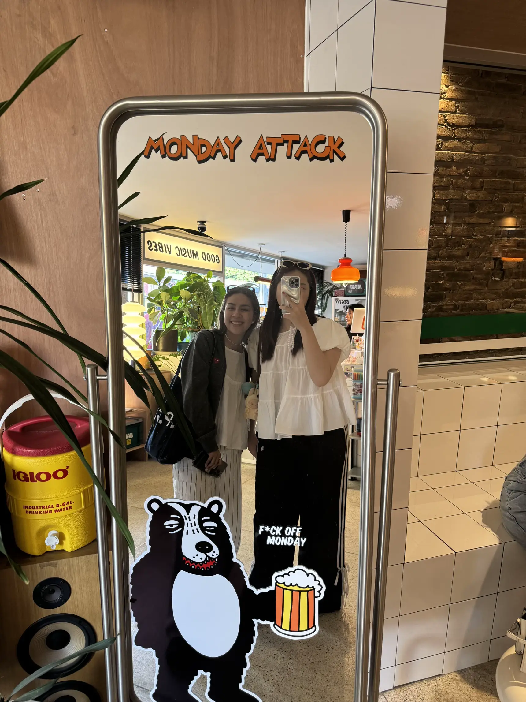 คาเฟ่เชียงใหม่ MONDAY ATTACK! | แกลเลอรีที่โพสต์โดย Tinakirana_ | Lemon8