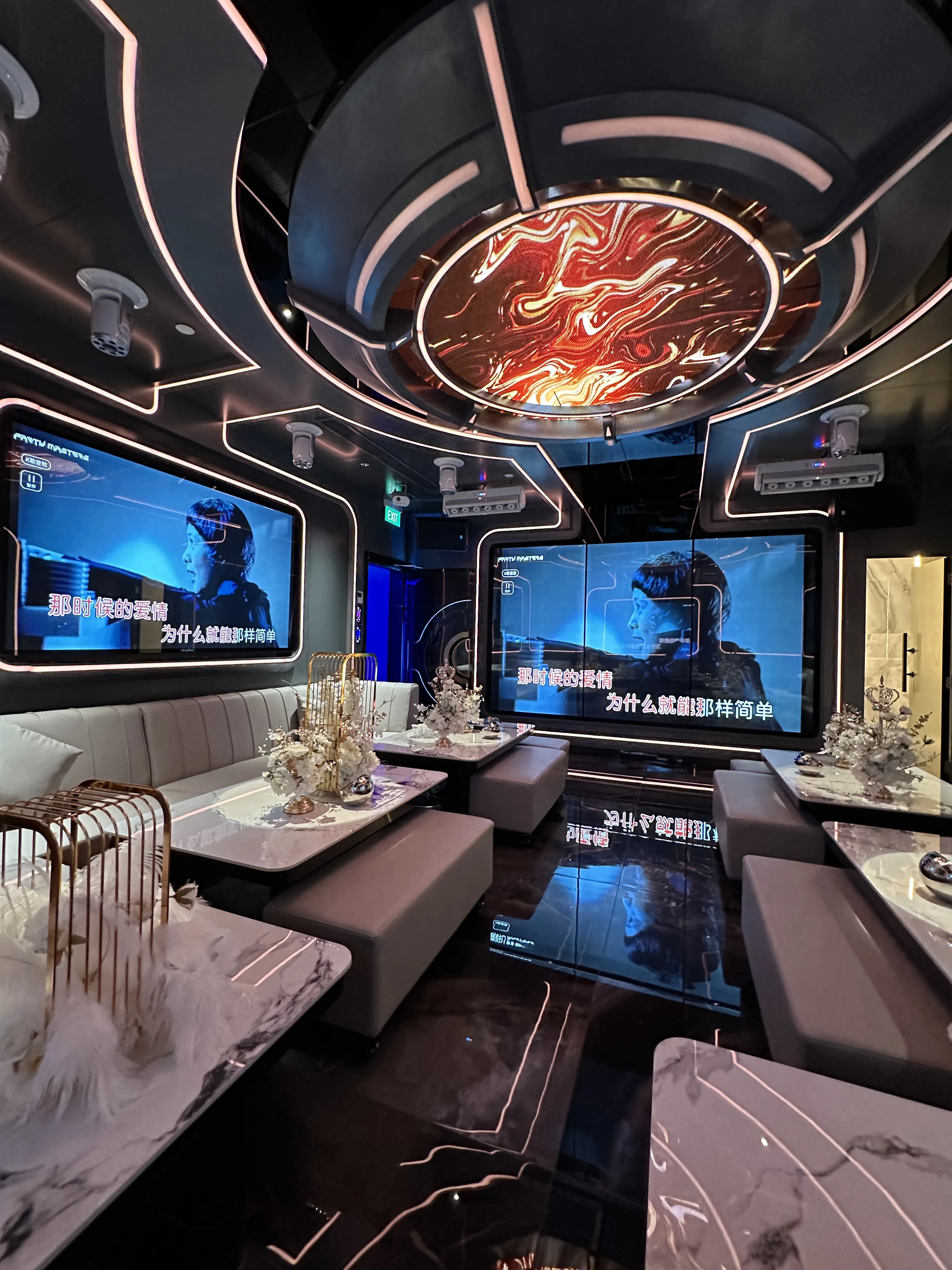 Here’s a sneak peak on Zplus KTV Singapore! | Gallery posted by ZPLUS_KTV | Lemon8