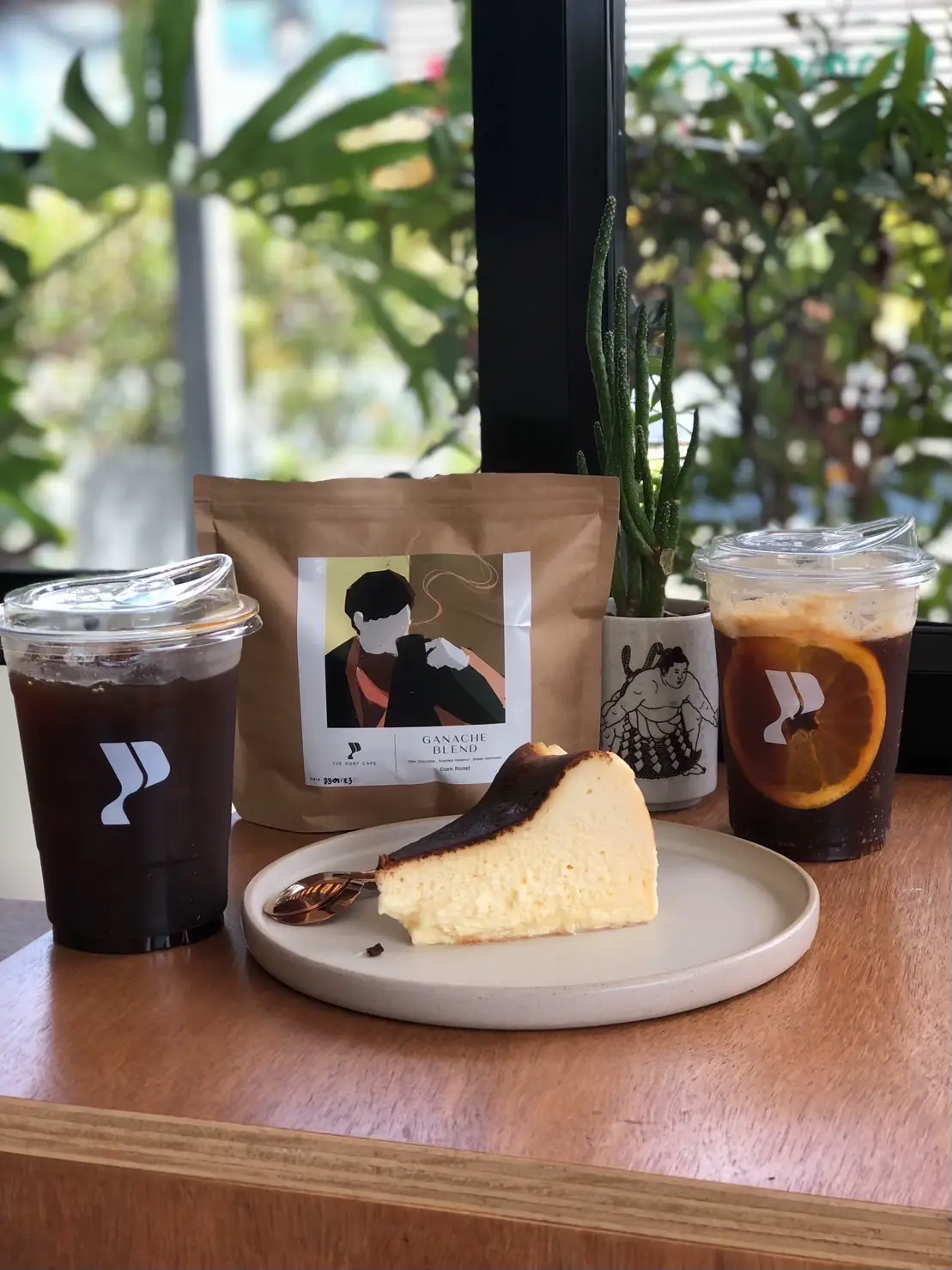 The Port Cafe | คาเฟ่ท่าเรือแหลมฉบัง ☕️⛴️💫 | แกลเลอรีที่โพสต์โดย ...