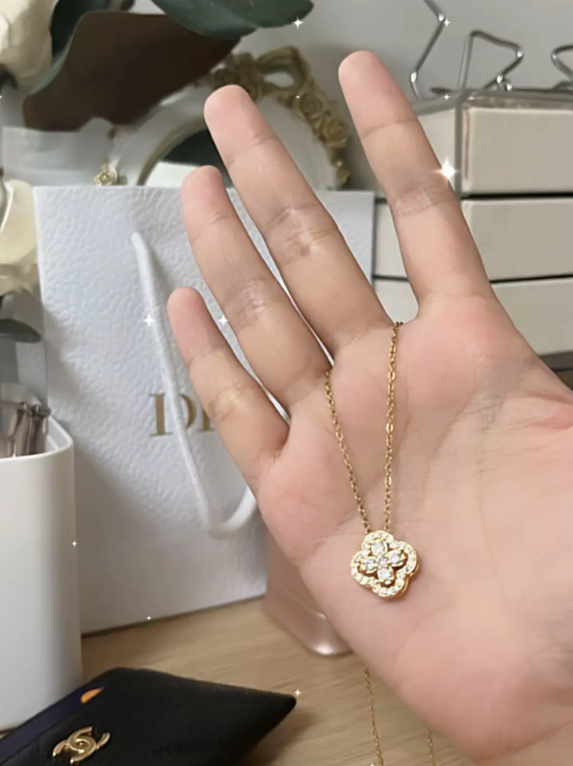 แมทช์ลุคดินเนอร์ค่ำวันสบายๆ มื้อวิเศษกับคนพิเศษ | แกลเลอรีที่โพสต์โดย Mim Parinmimmy | Lemon8