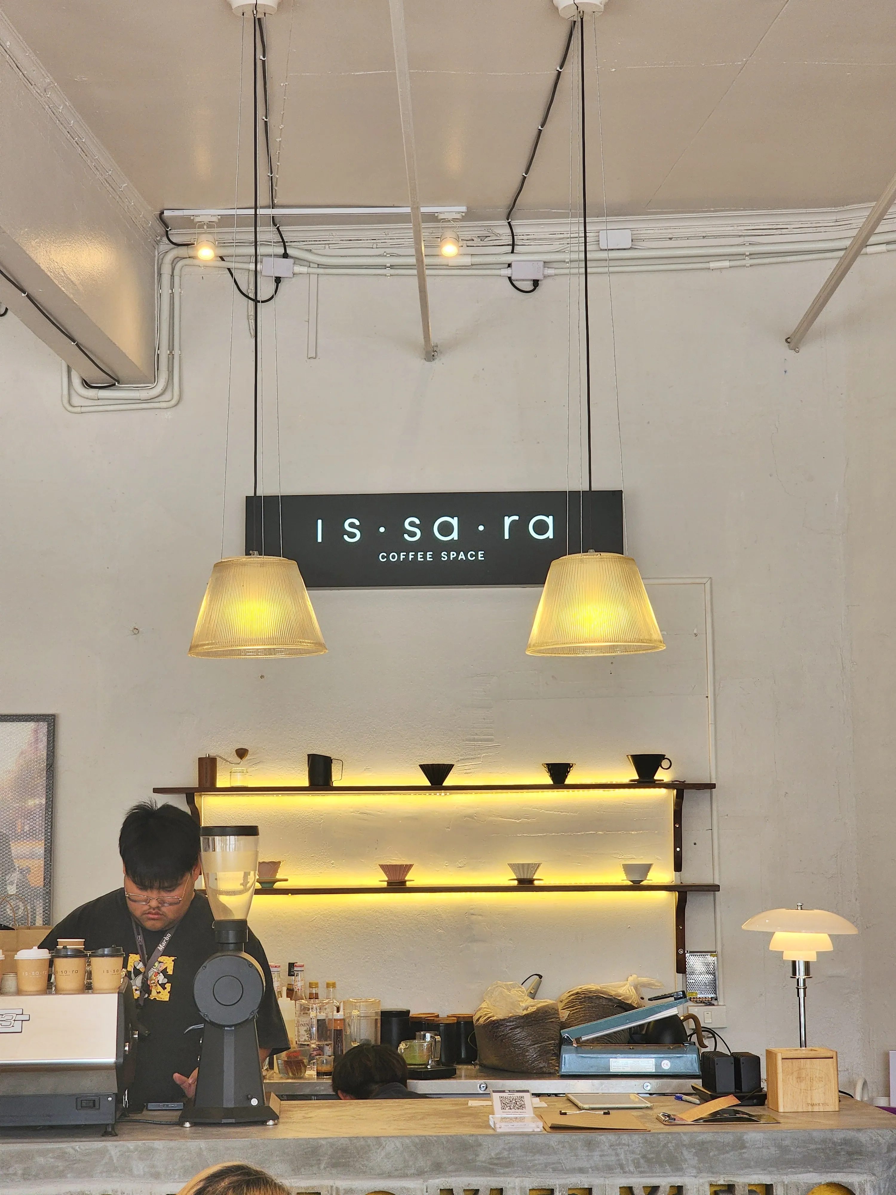 IS·SA·RA Coffee space | แกลเลอรีที่โพสต์โดย St Beary | Lemon8