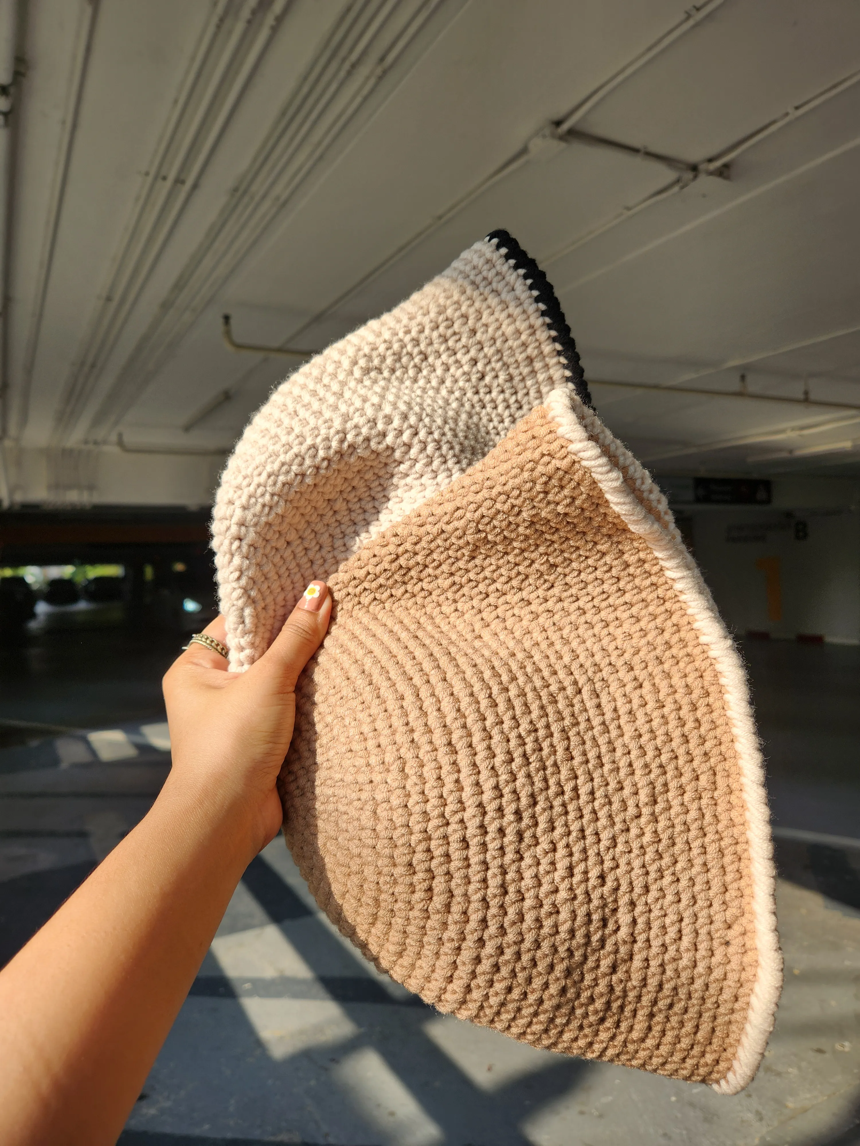 หมวกโครเชต์ฟีลเกาหลีเกาใจ | แกลเลอรีที่โพสต์โดย Frangky... | Lemon8