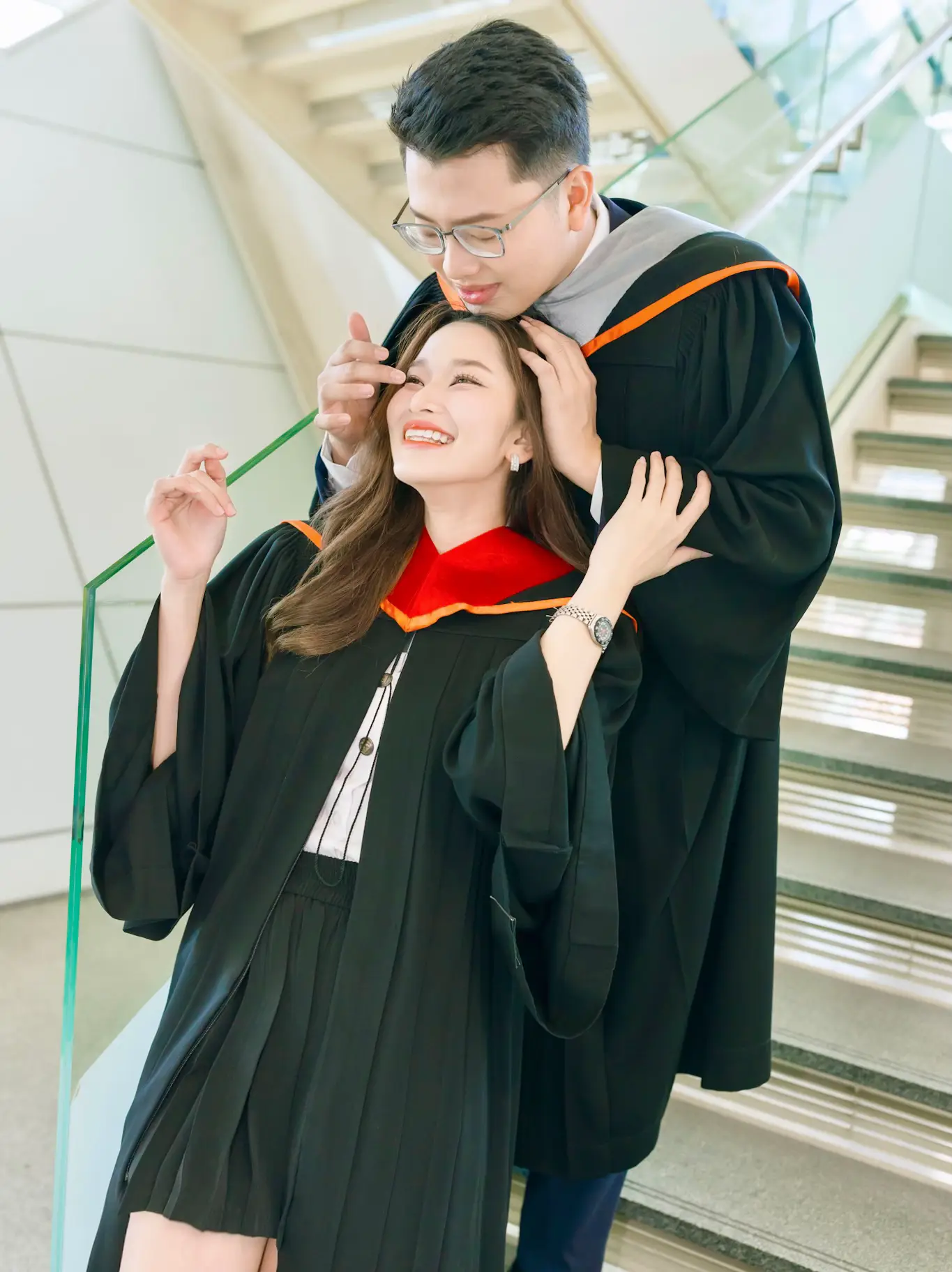 ถ่ายรูปรับปริญญาคู่แฟน | แกลเลอรีที่โพสต์โดย Kham | Lemon8
