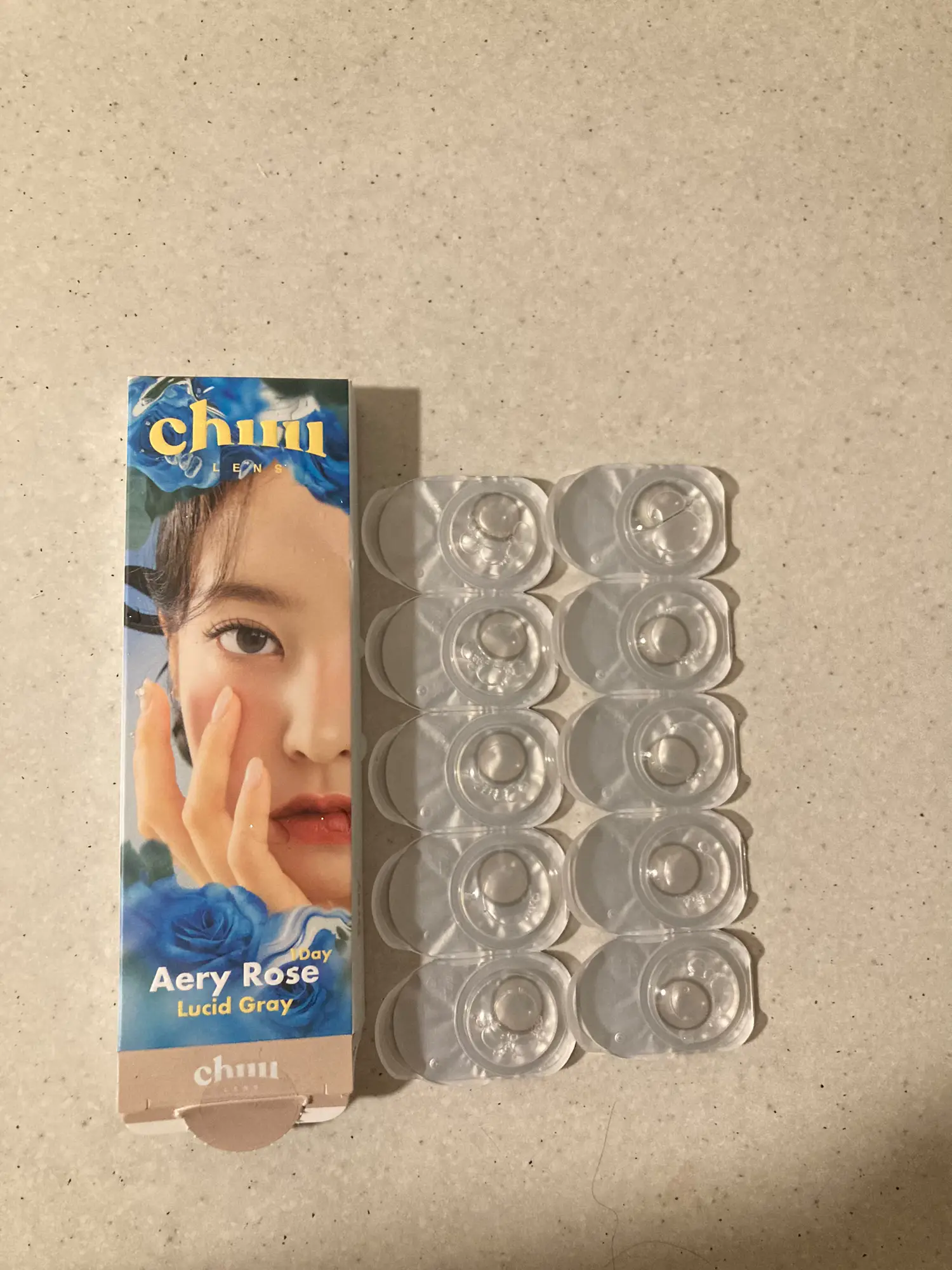 Chuu contact lens ️ | Gallery posted by Winnie Hu | Lemon8