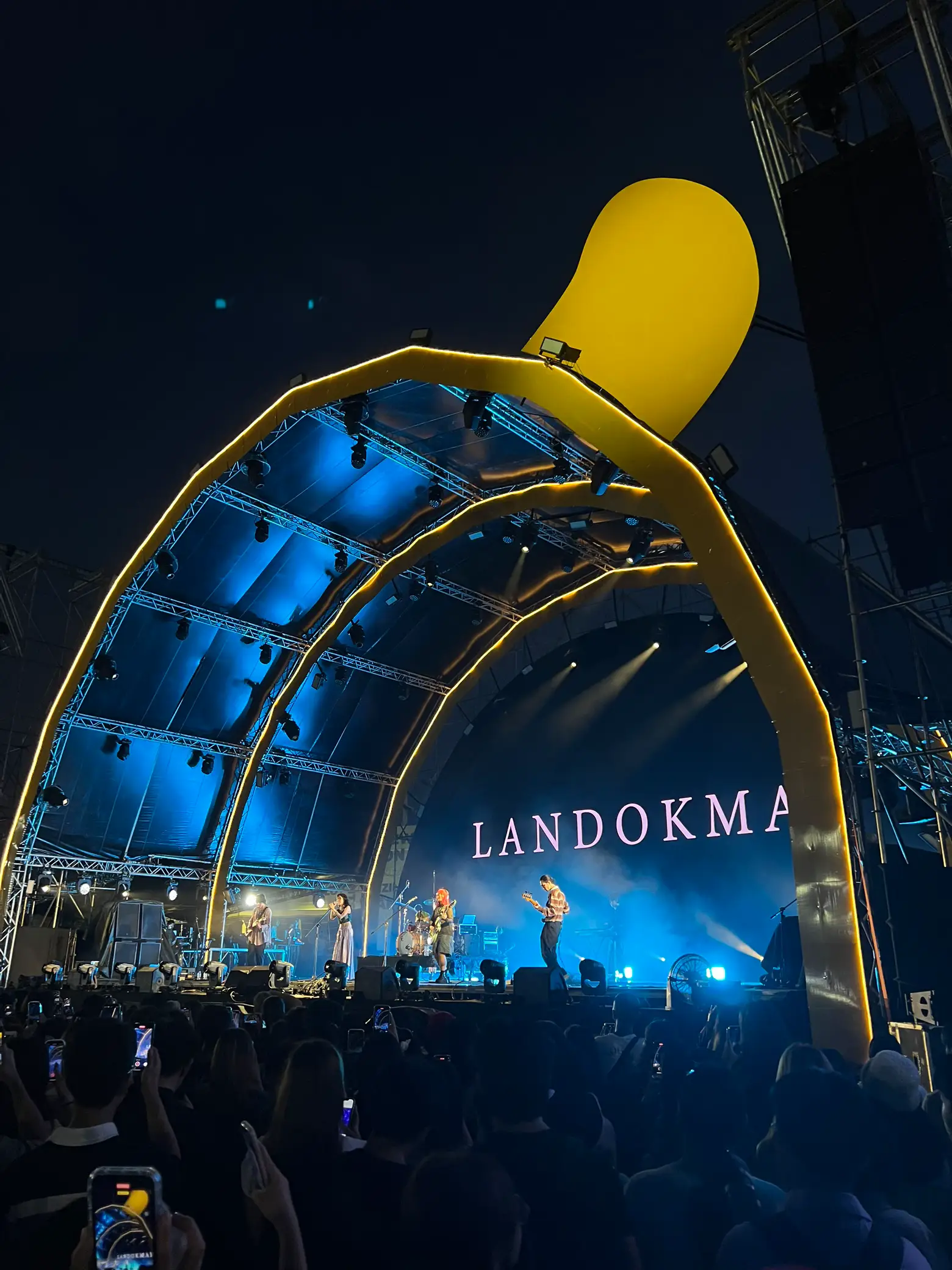 คำแนะนำการไปคอนเสิร์ต🥺👍🏻 | แกลเลอรีที่โพสต์โดย mimipmk | Lemon8