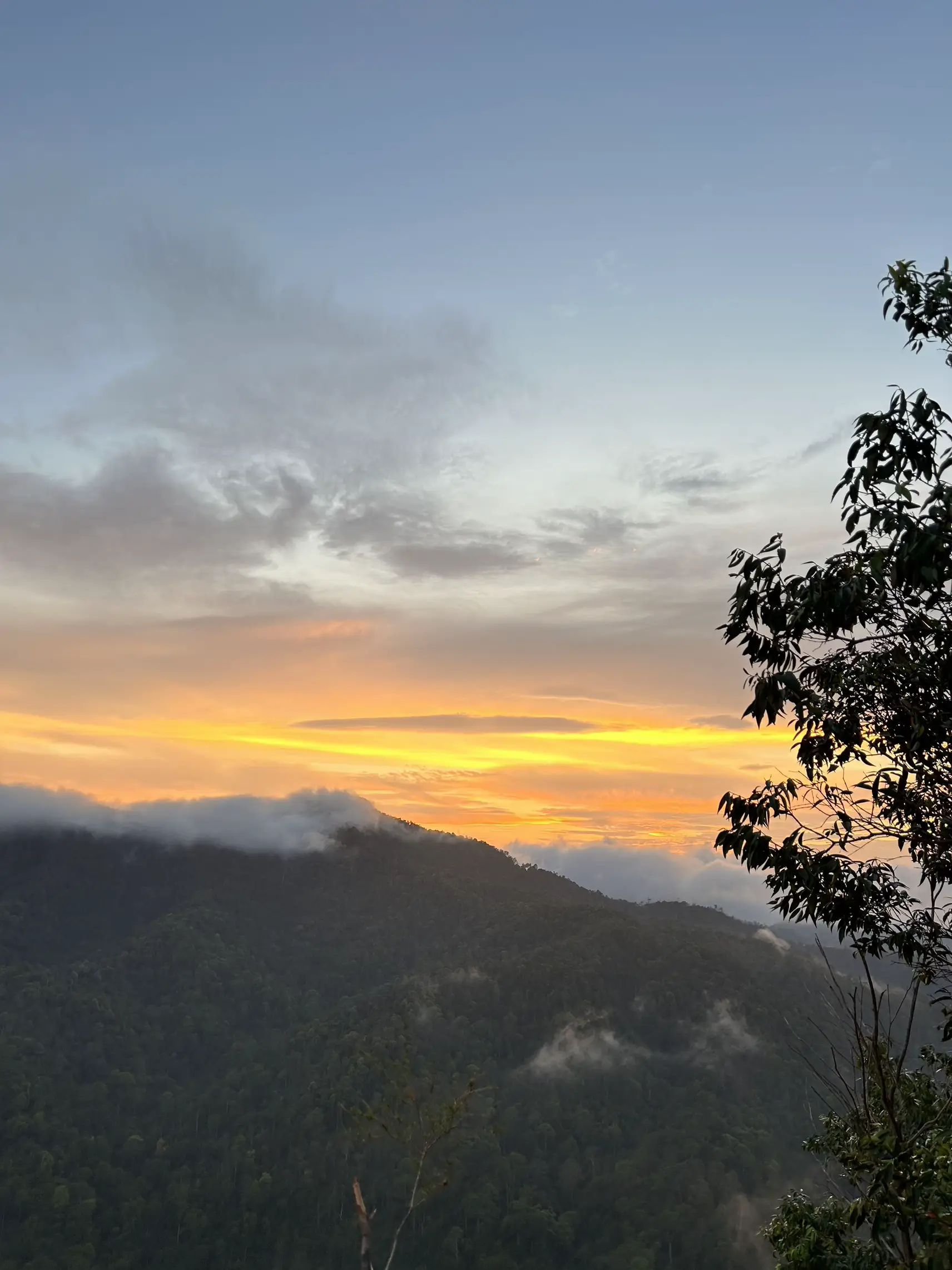GUNUNG BUBU | Galeri disiarkan oleh cere | Lemon8